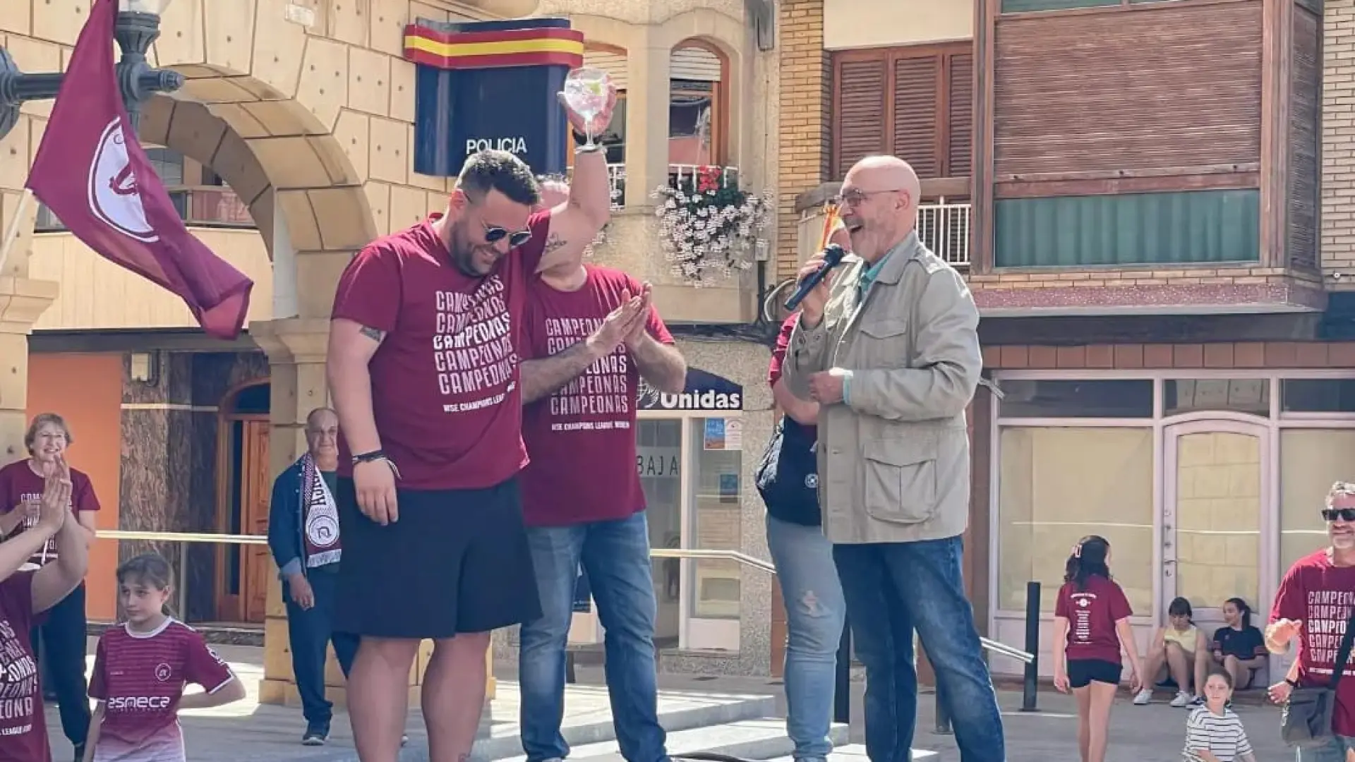 Jordi Capdevila continuará una temporada más al frente del Esneca Fraga