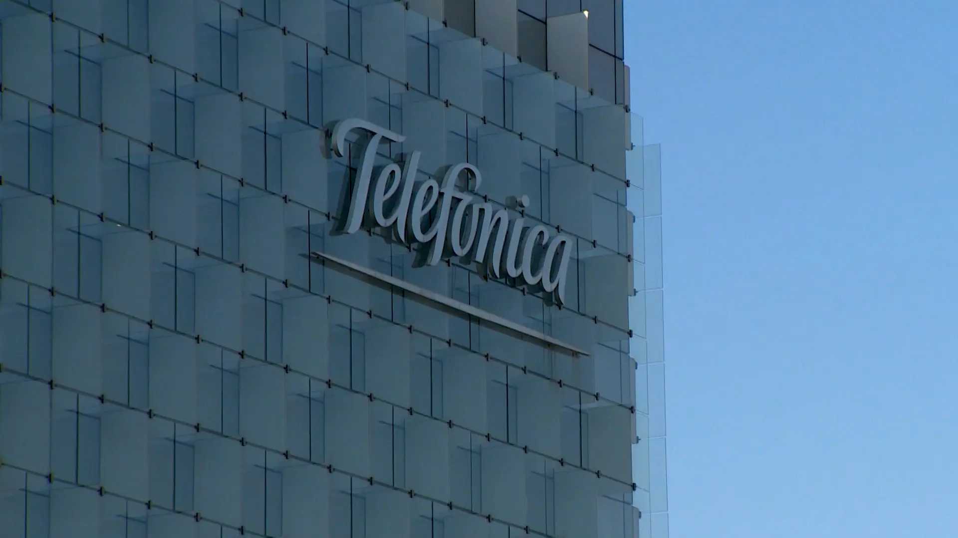 Telefónica suscribe un acuerdo mayorista a largo plazo no vinculante ...