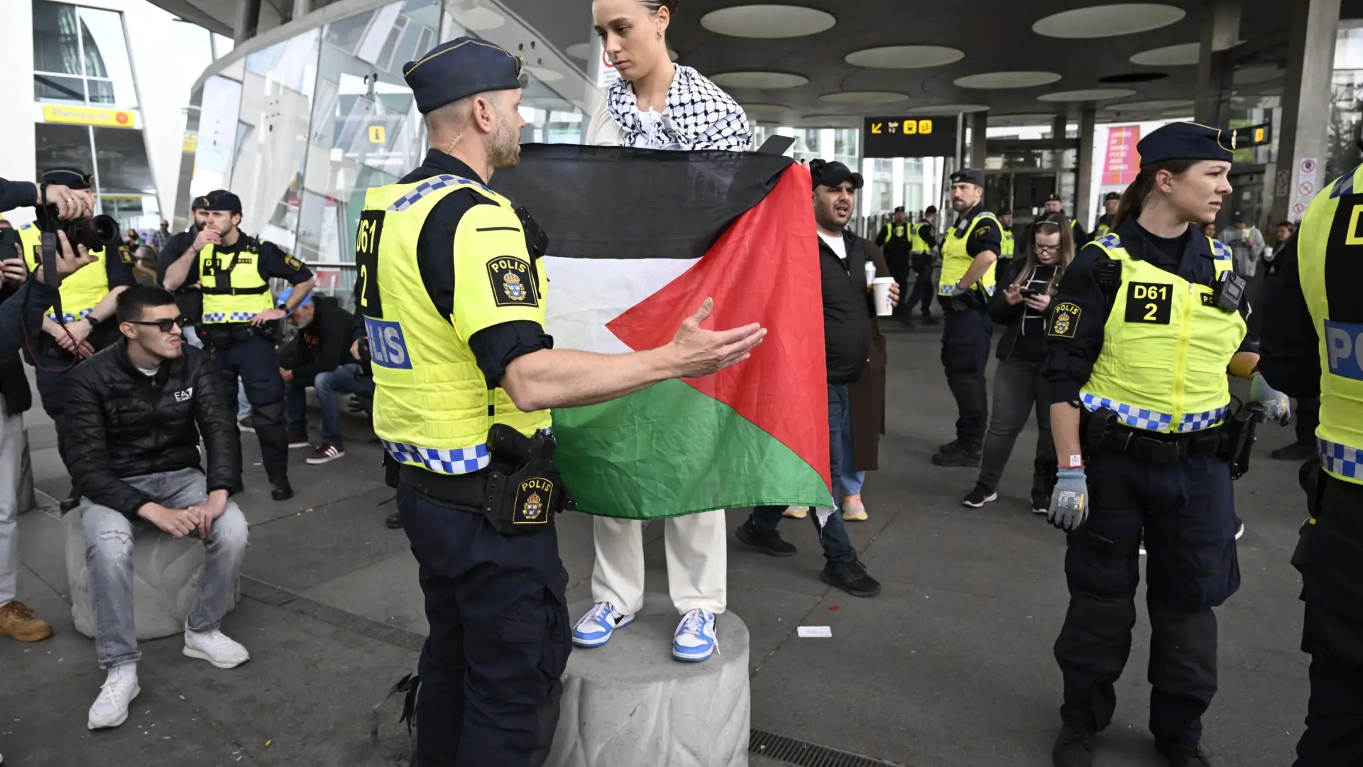 Fotos: protesta en Malmö contra la participación de Israel en ...