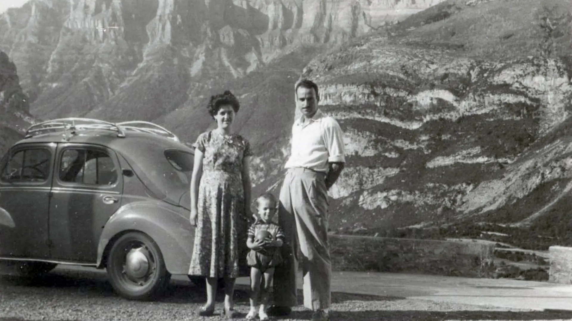 Fotos actuales y antiguas del Hotel Bellavista de Torla | Imágenes