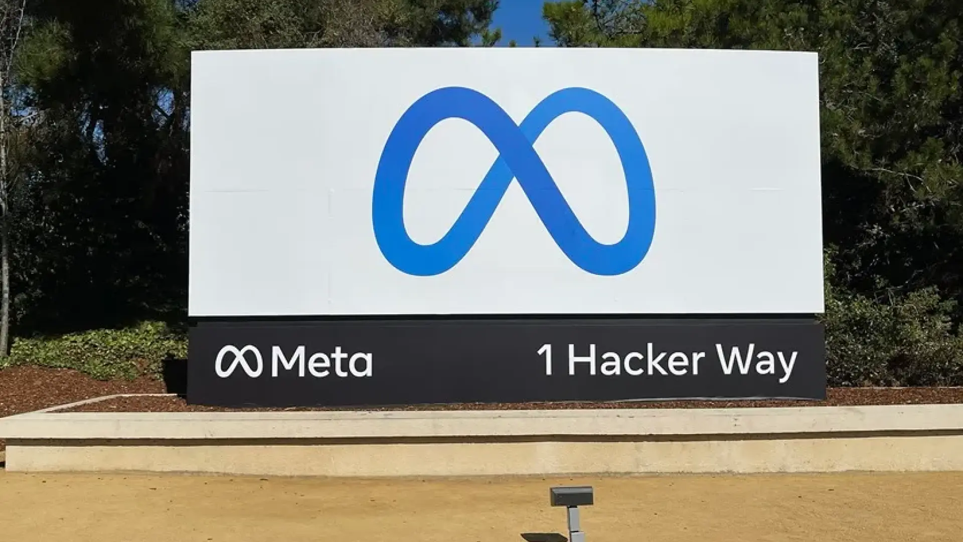 Meta, matriz de Facebook o Whatsapp, despide a casi 20 empleados por ...