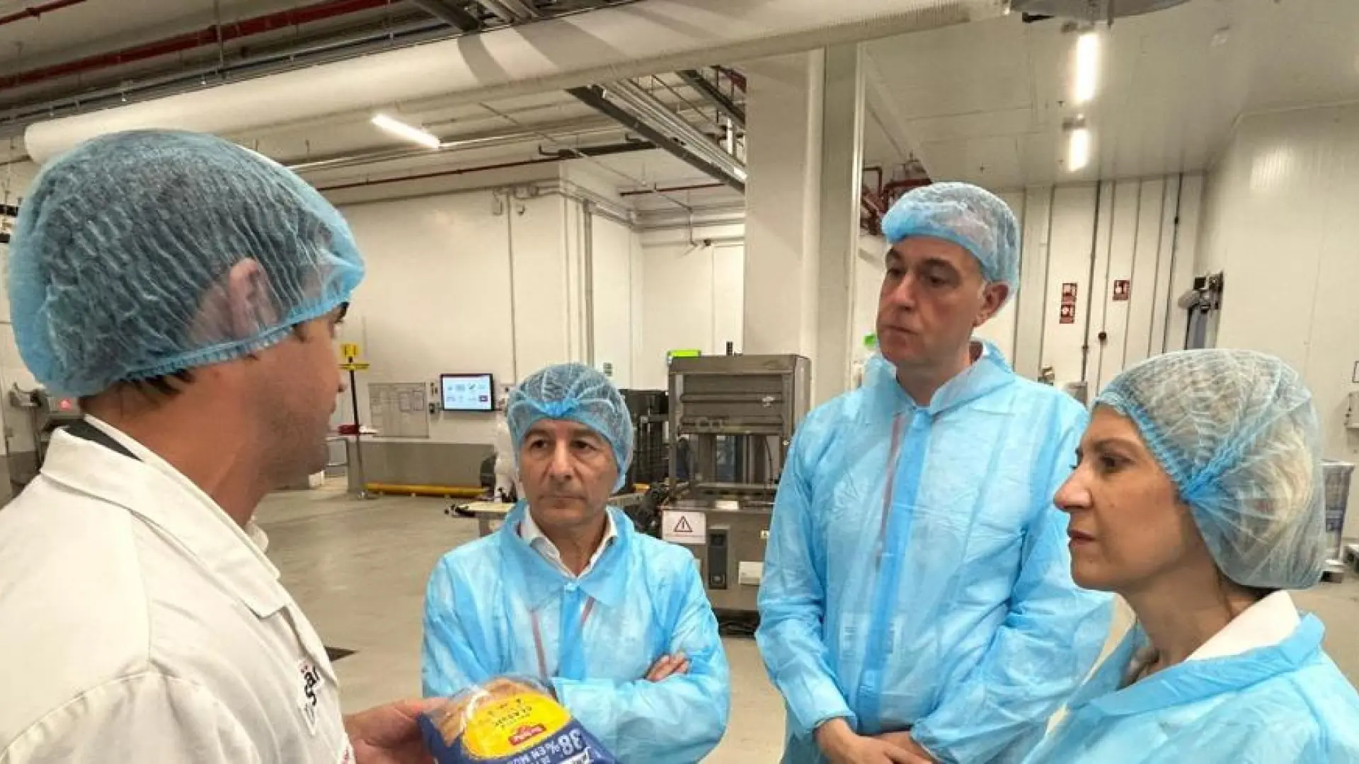 Dr. Schär inaugura su tercera línea de producción en Alagón