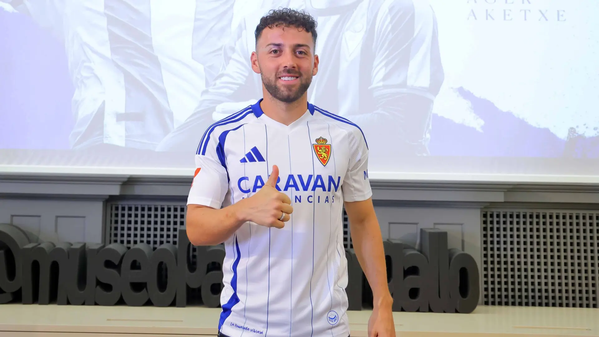 Keidi Baré: "El Real Zaragoza es un club muy grande"