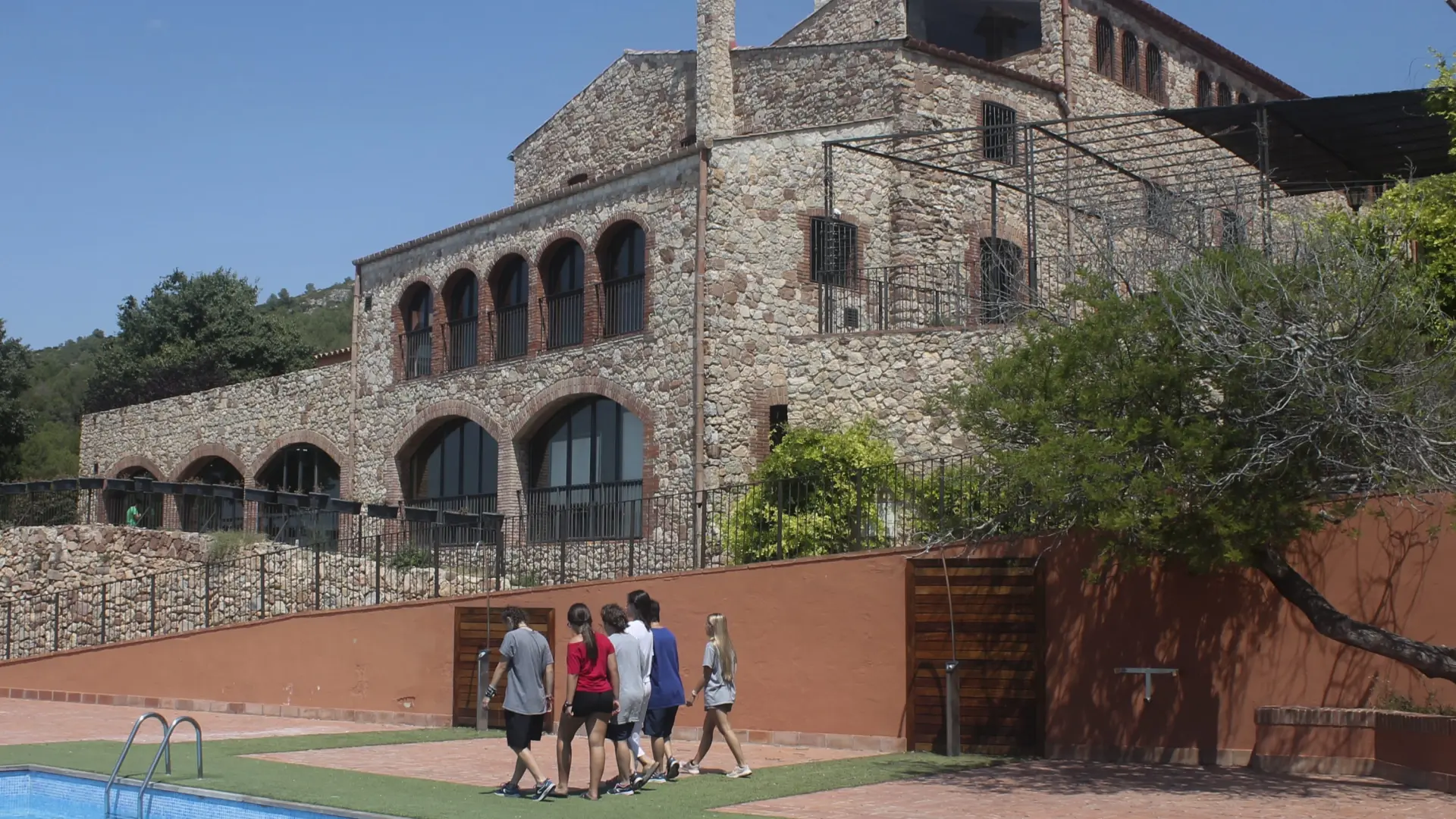 Así es la escuela terapéutica de Can Ros, que atiende a 22 niños aragoneses con trastornos de ...