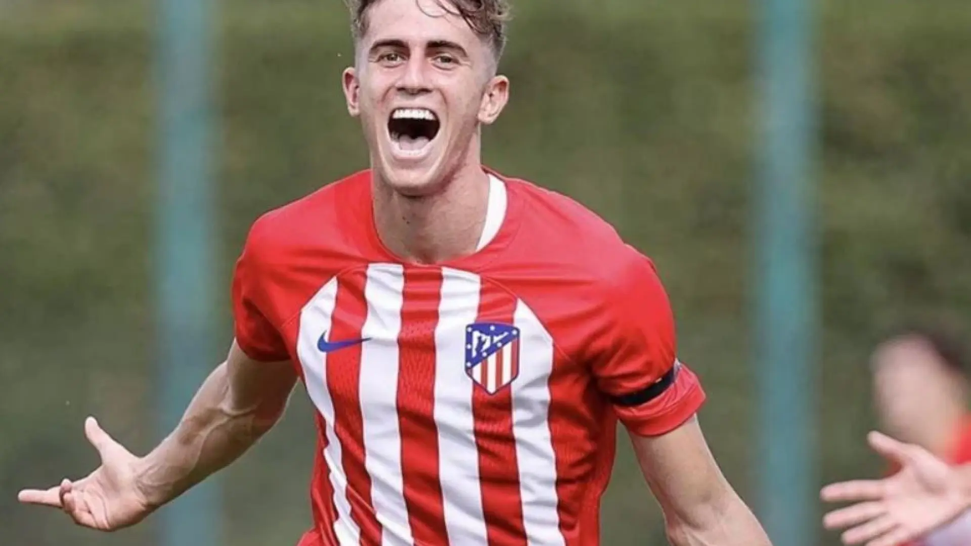 Ofensiva del Real Zaragoza por Adrián Niño, delantero total del Atlético de Madrid B