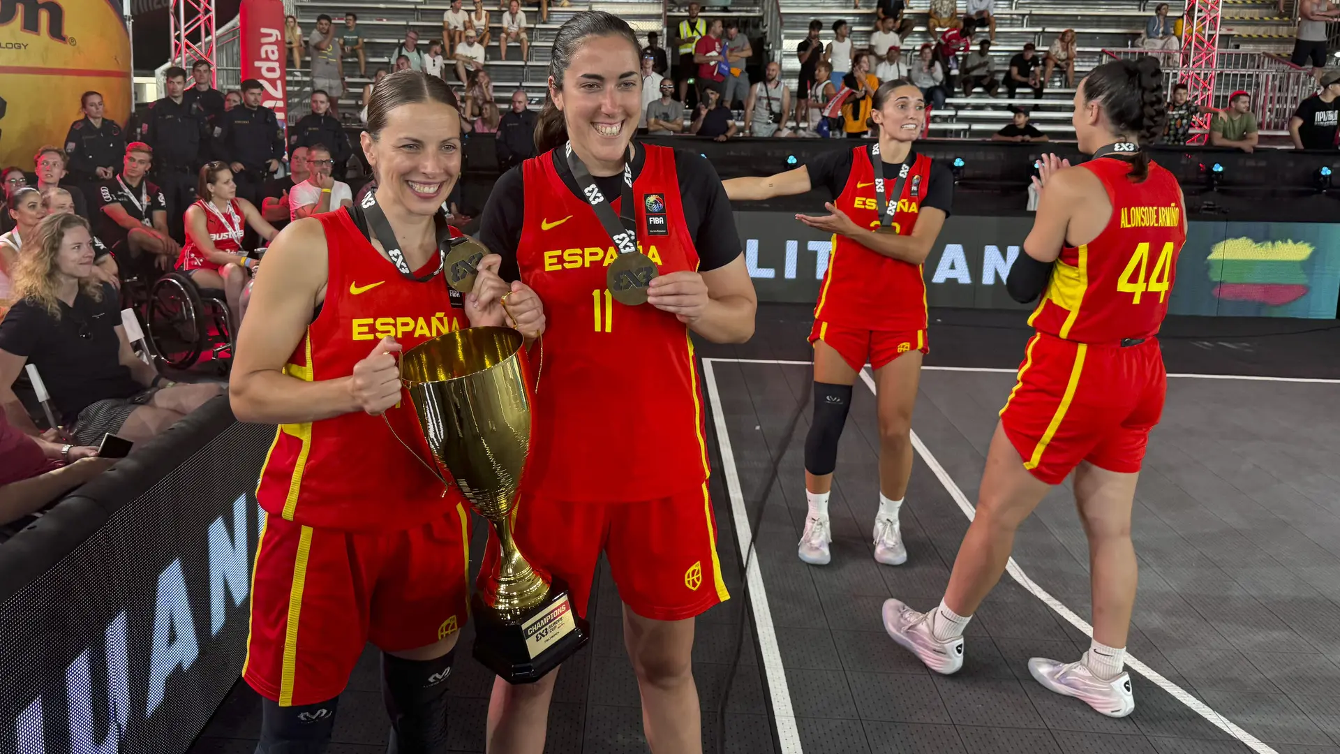 Vega Gimeno se proclama campeona de Europa de baloncesto 3x3