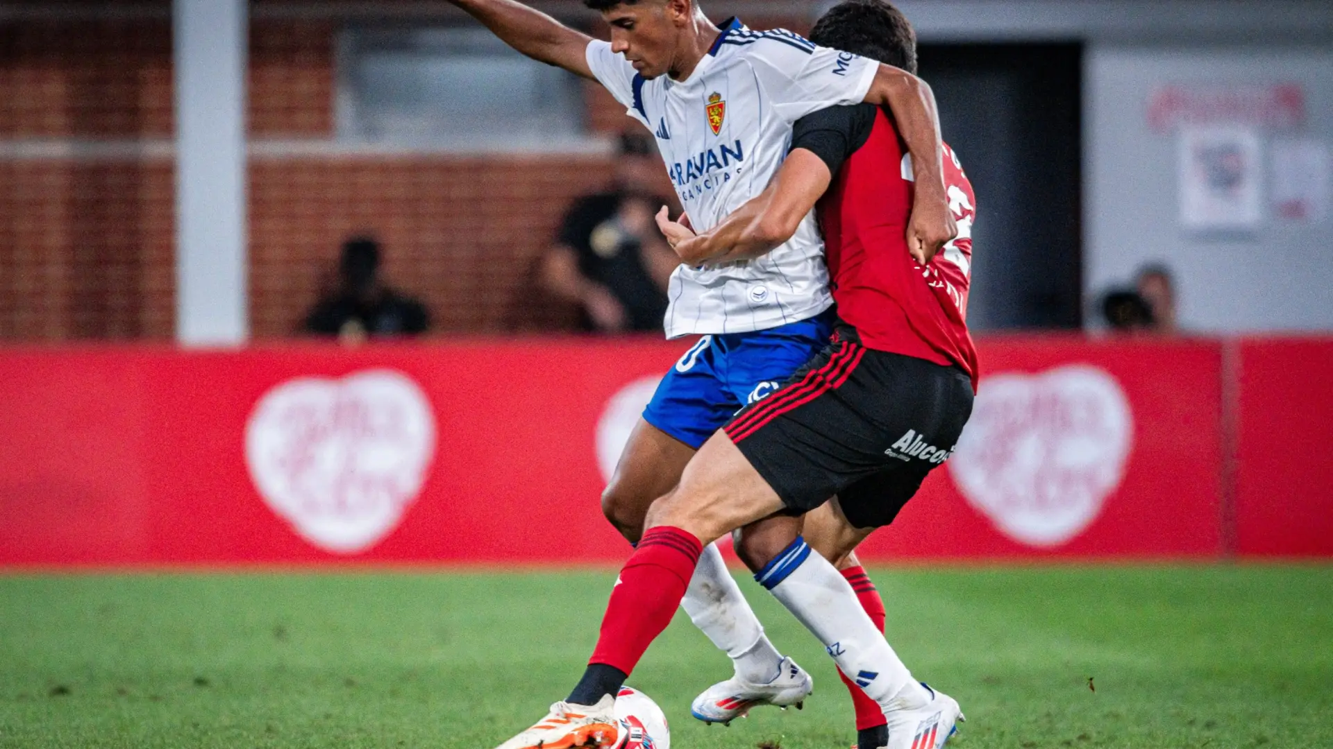 El ser o no ser de Adu Ares