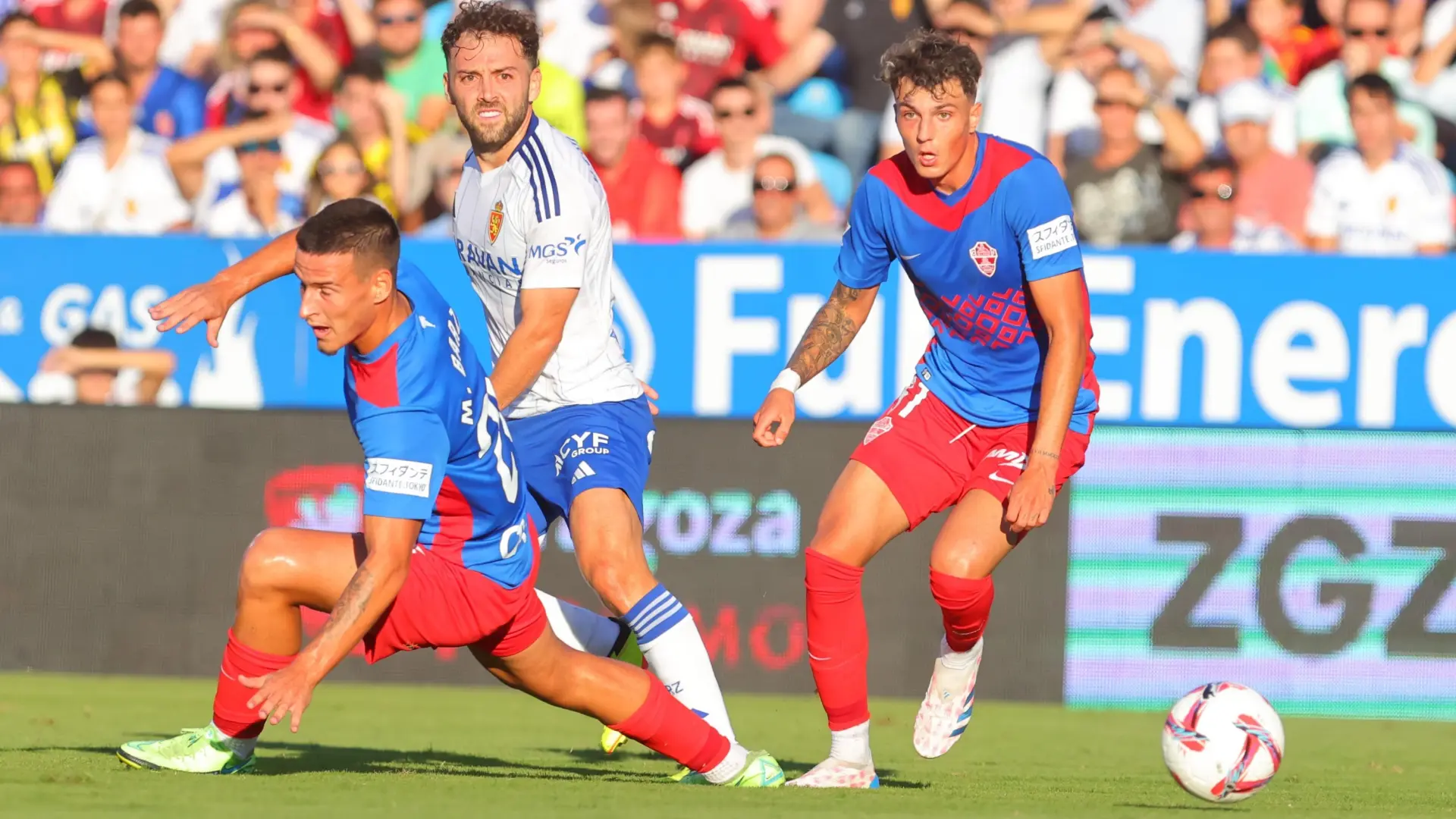 Keidi Bare regresa para Tenerife en el Real Zaragoza