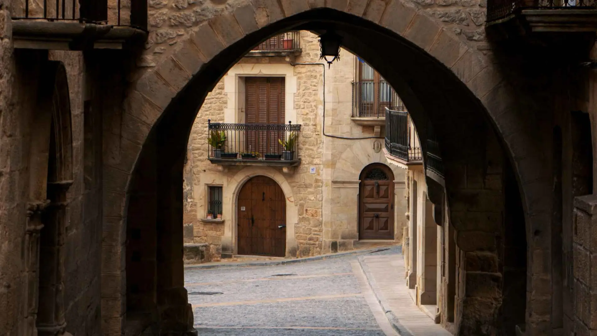 El pueblo de Aragón donde vivir una experiencia de calma y sabor y ...