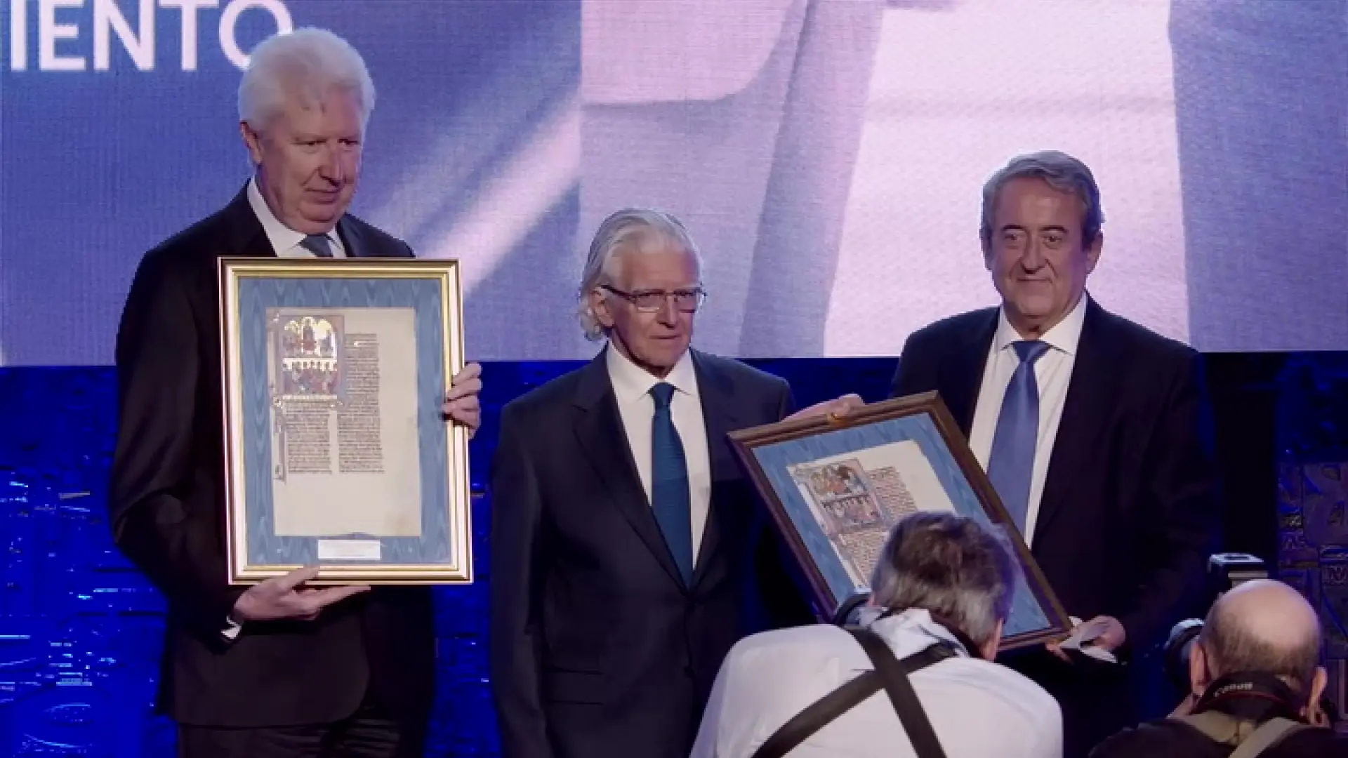 VIDEO: Premios Heraldo 2024: Discurso de Javier Zaragoza y Fidel Cadena ...