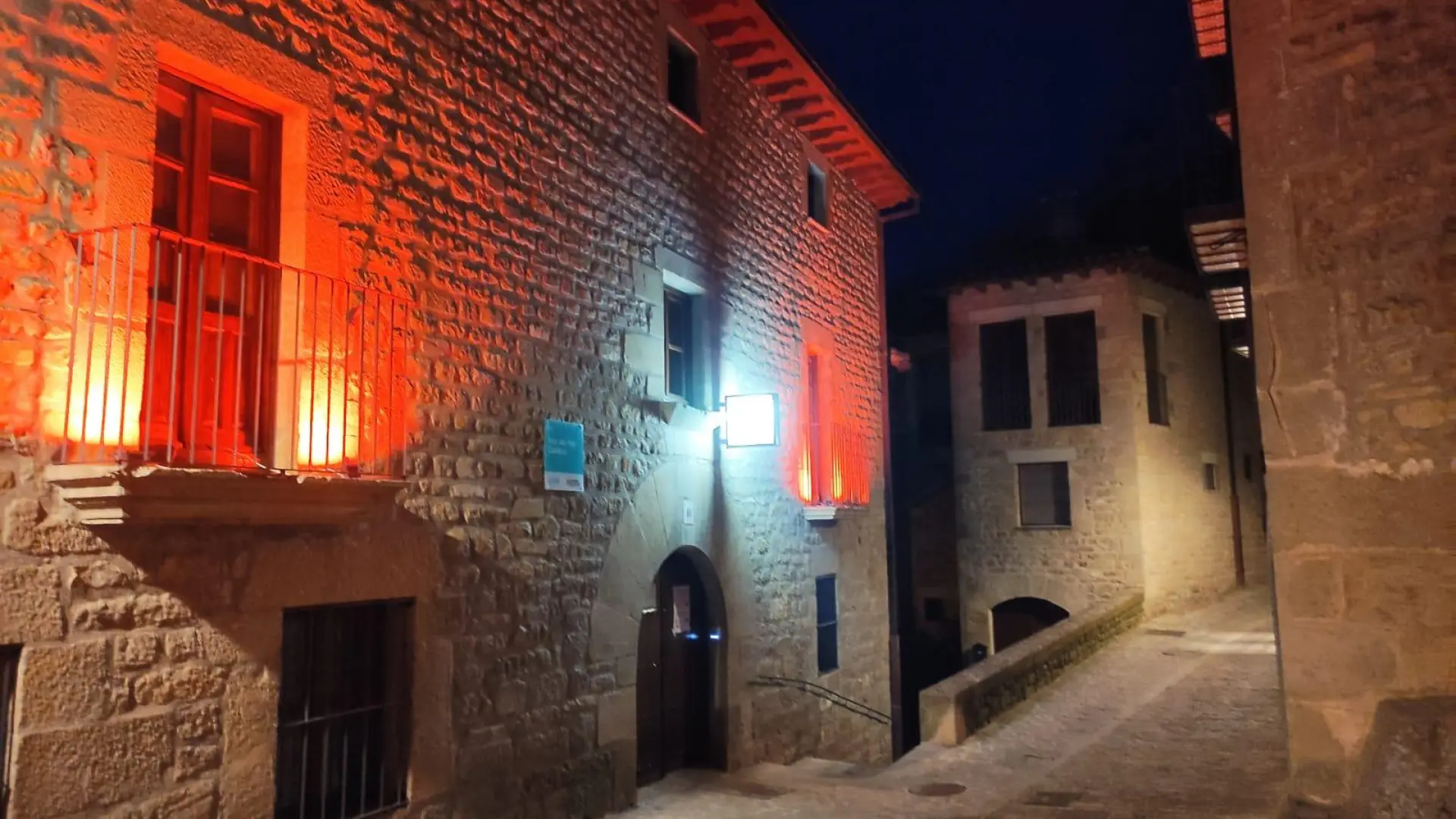 Sos se suma a las protestas sanitarias en Aragón: "Faltan dos de tres ...