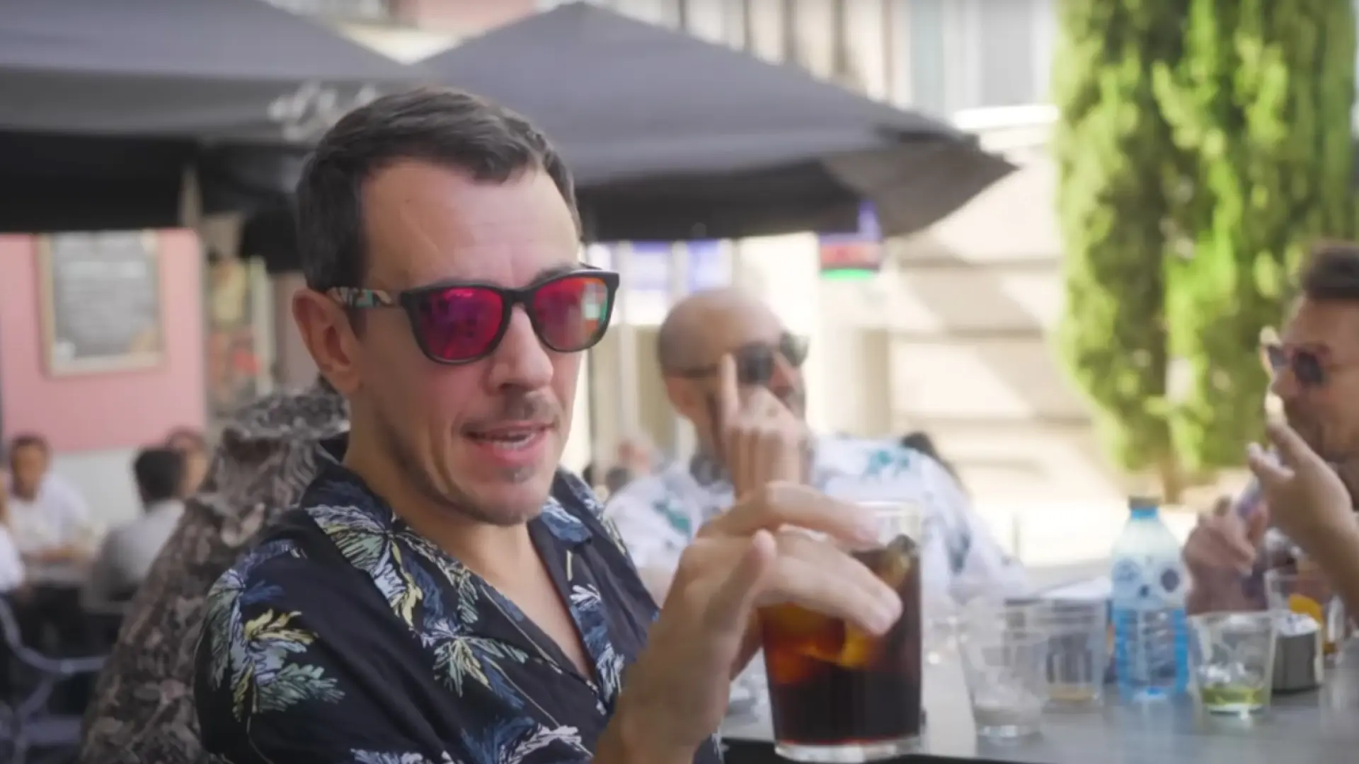 Pantomima Full se acuerda de Zaragoza en su último vídeo: "Eran majas las chicas pero les salía ...