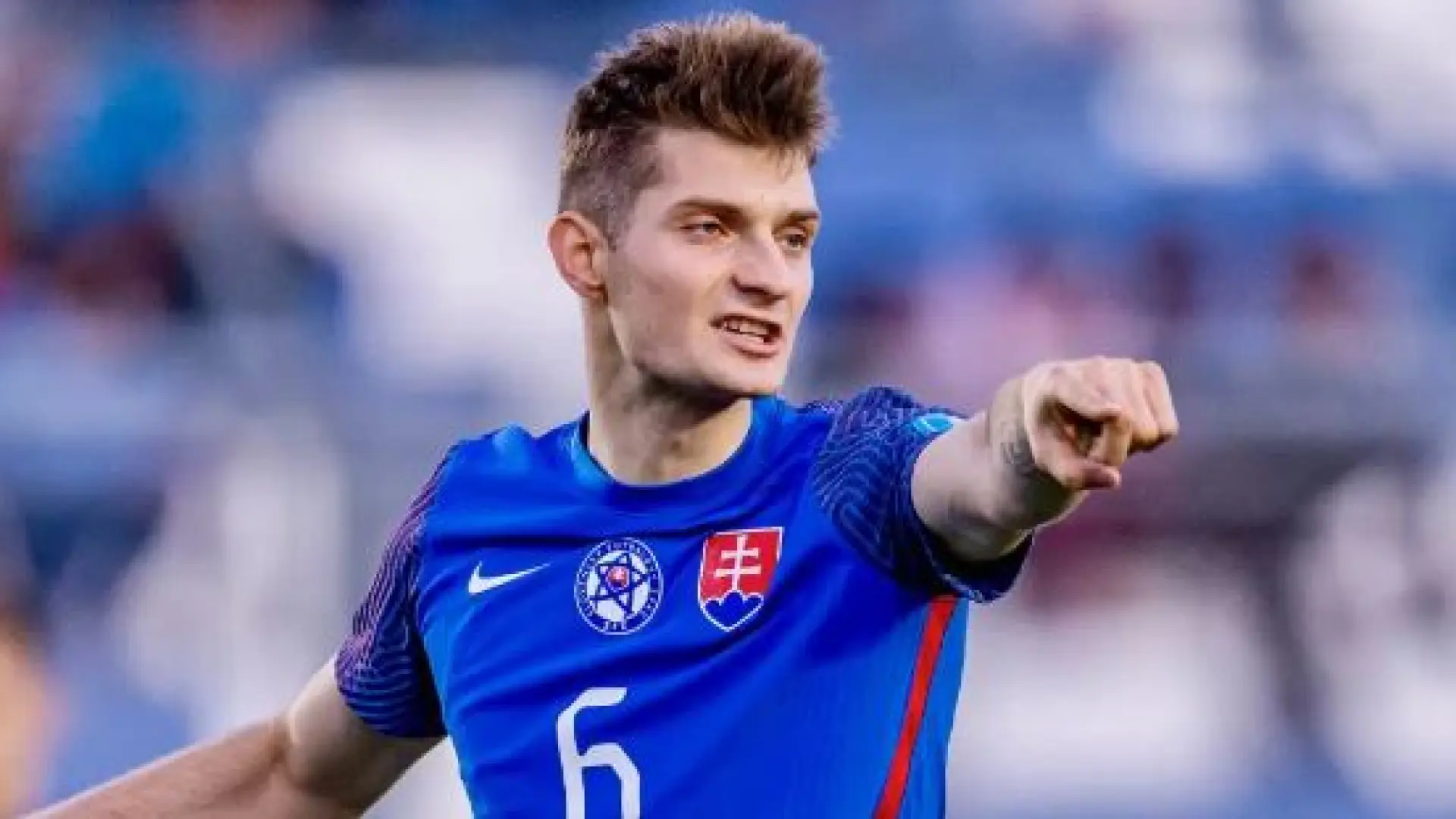 Kosa, debut en La Romareda y fuga: el daño del virus FIFA a la Segunda ...