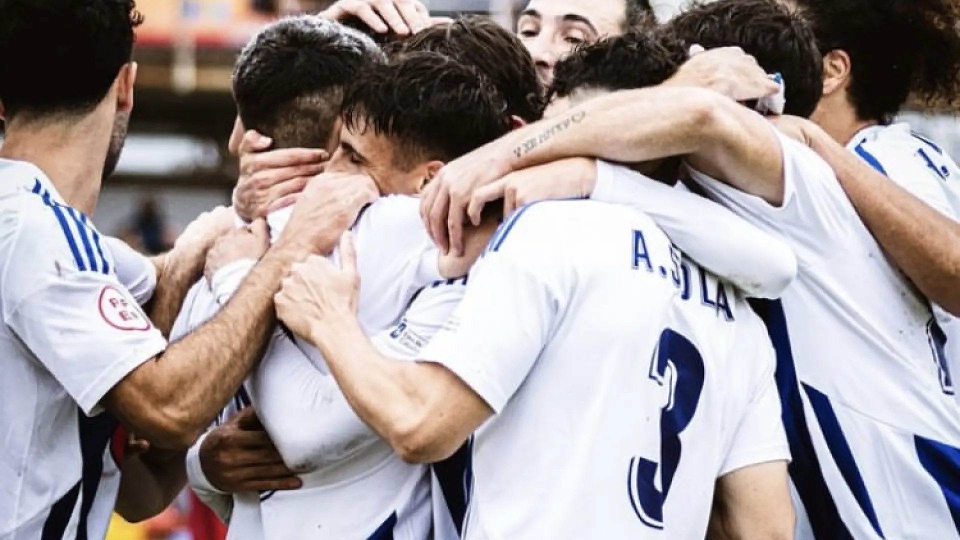 El Ejea vuelve a completar otro gran partido como local y se impone al ...