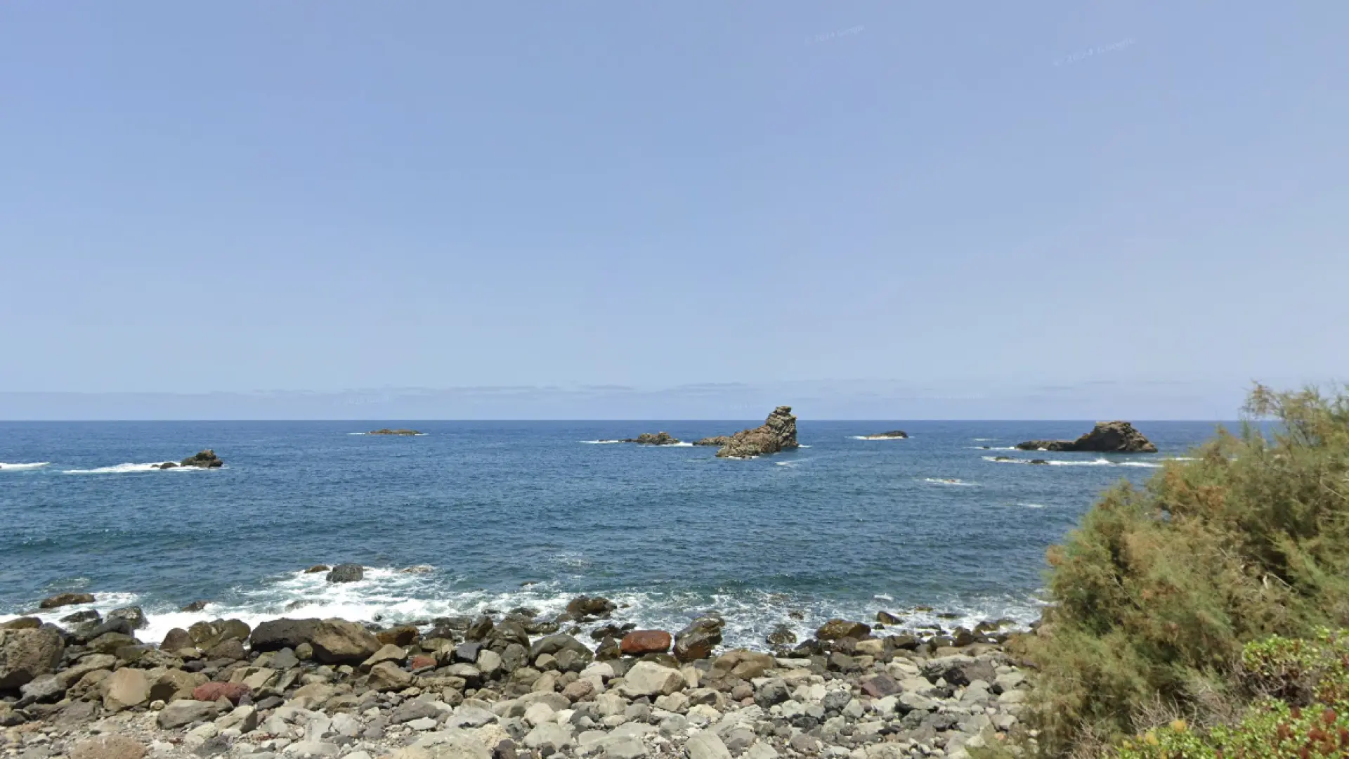 Muere un joven de 26 años tras ser rescatado del agua en una playa de ...