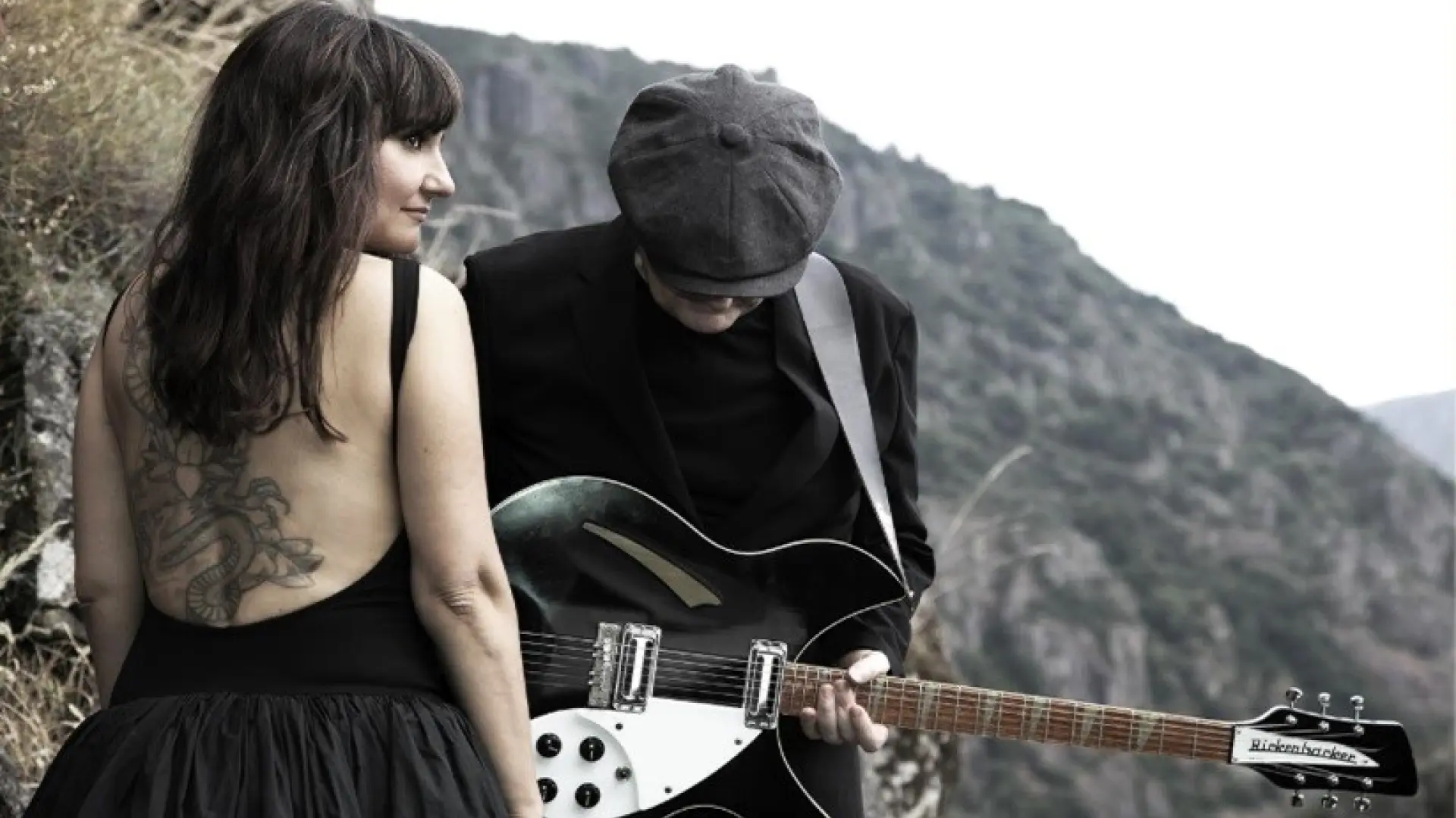 Eva Amaral se apunta al 'unpacking' con el nuevo disco de su grupo: llega 'Dolce vita'