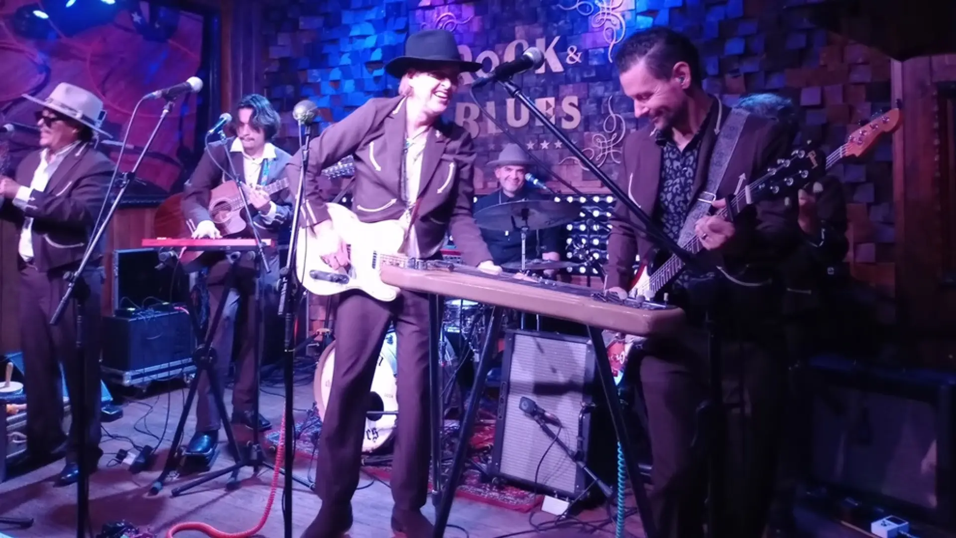 Chuck Prophet: para levantar a un muerto