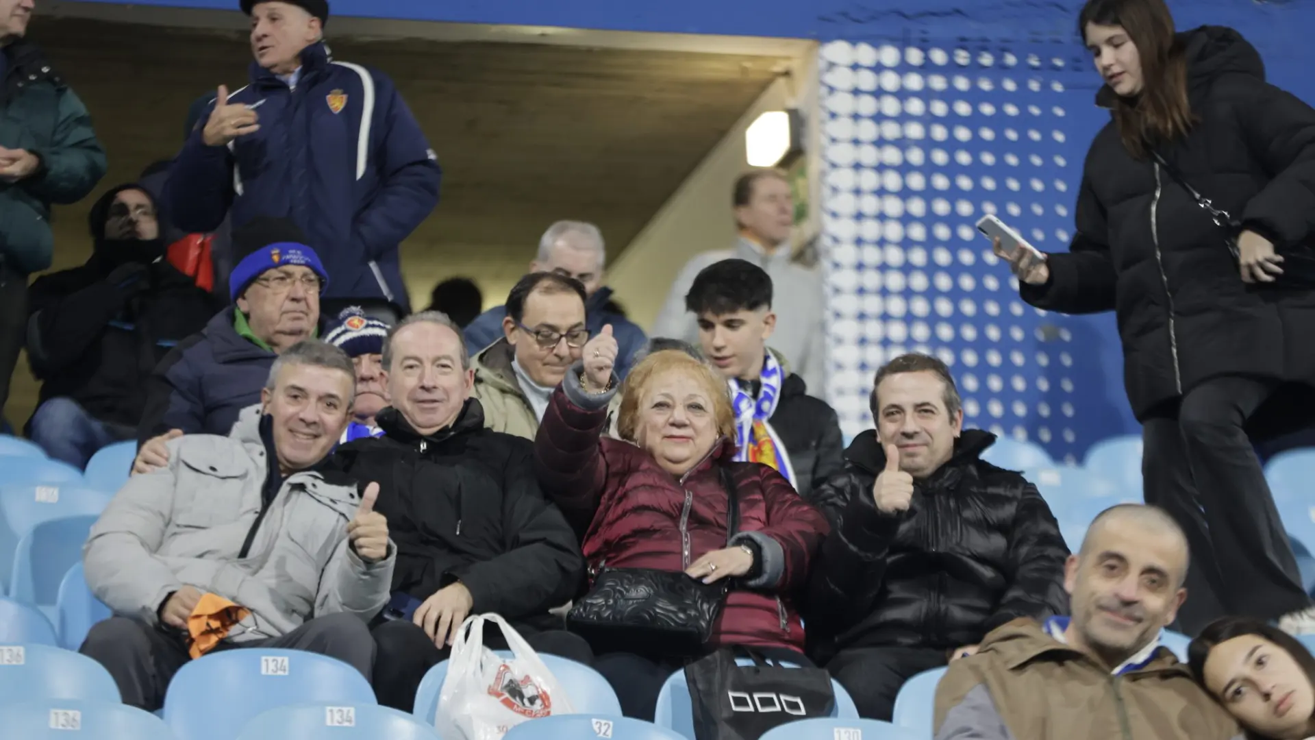 Búscate en La Romareda en el partido Real Zaragoza-Real Oviedo | En imágenes