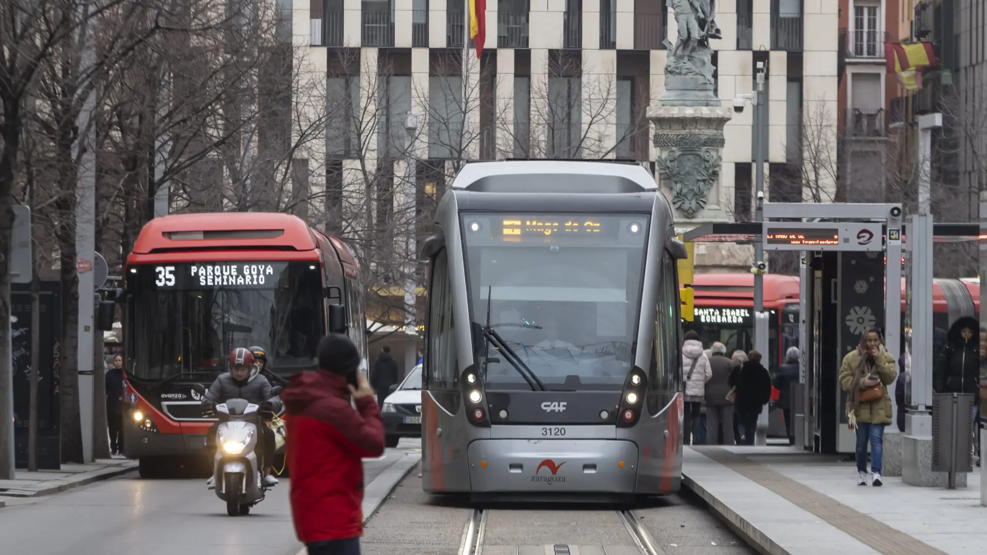 Lo que se pagará más caro en Zaragoza en 2025: del bus y el taxi al ...