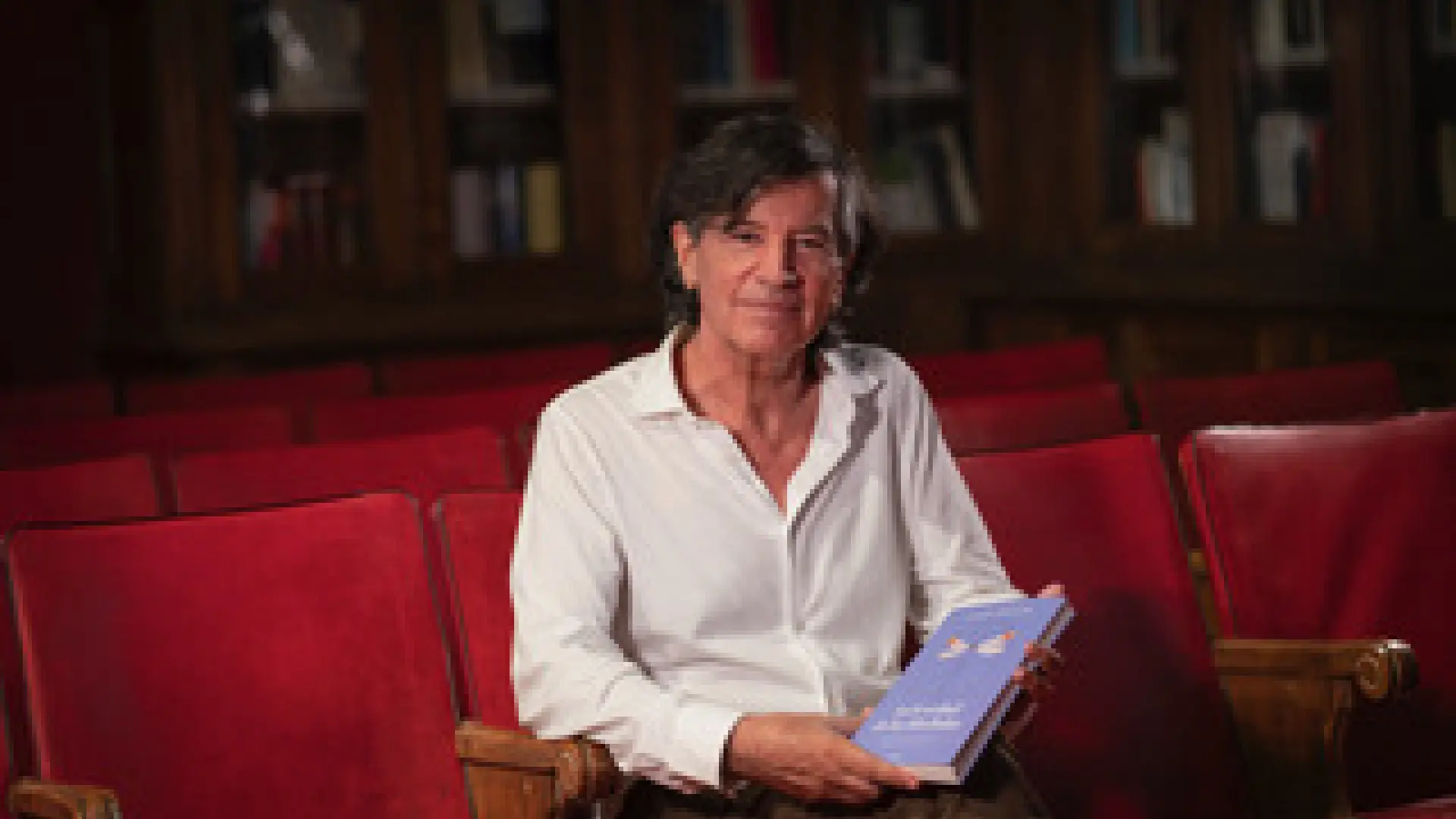 Carlos López-Otín presenta su nuevo libro en el Paraninfo de la ...