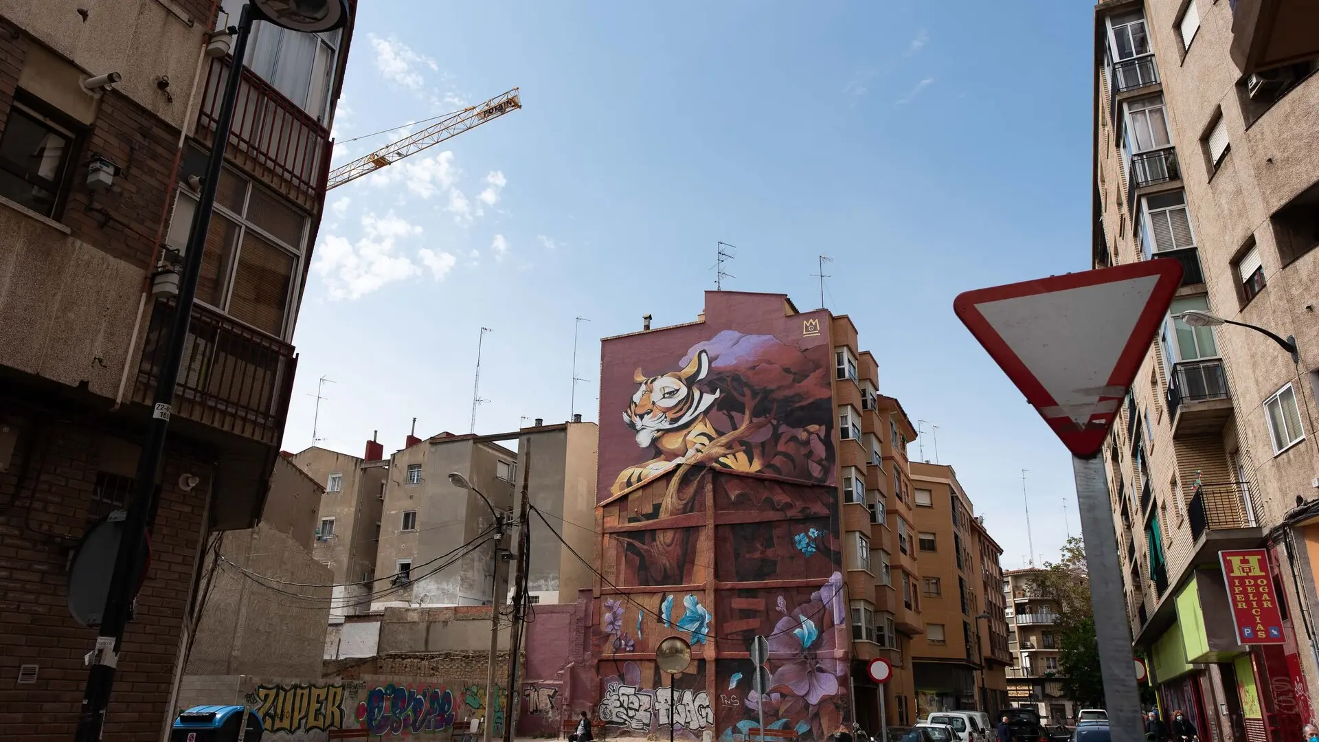 Sufre una paliza y varios correazos en la cabeza cuando volvía a casa ...