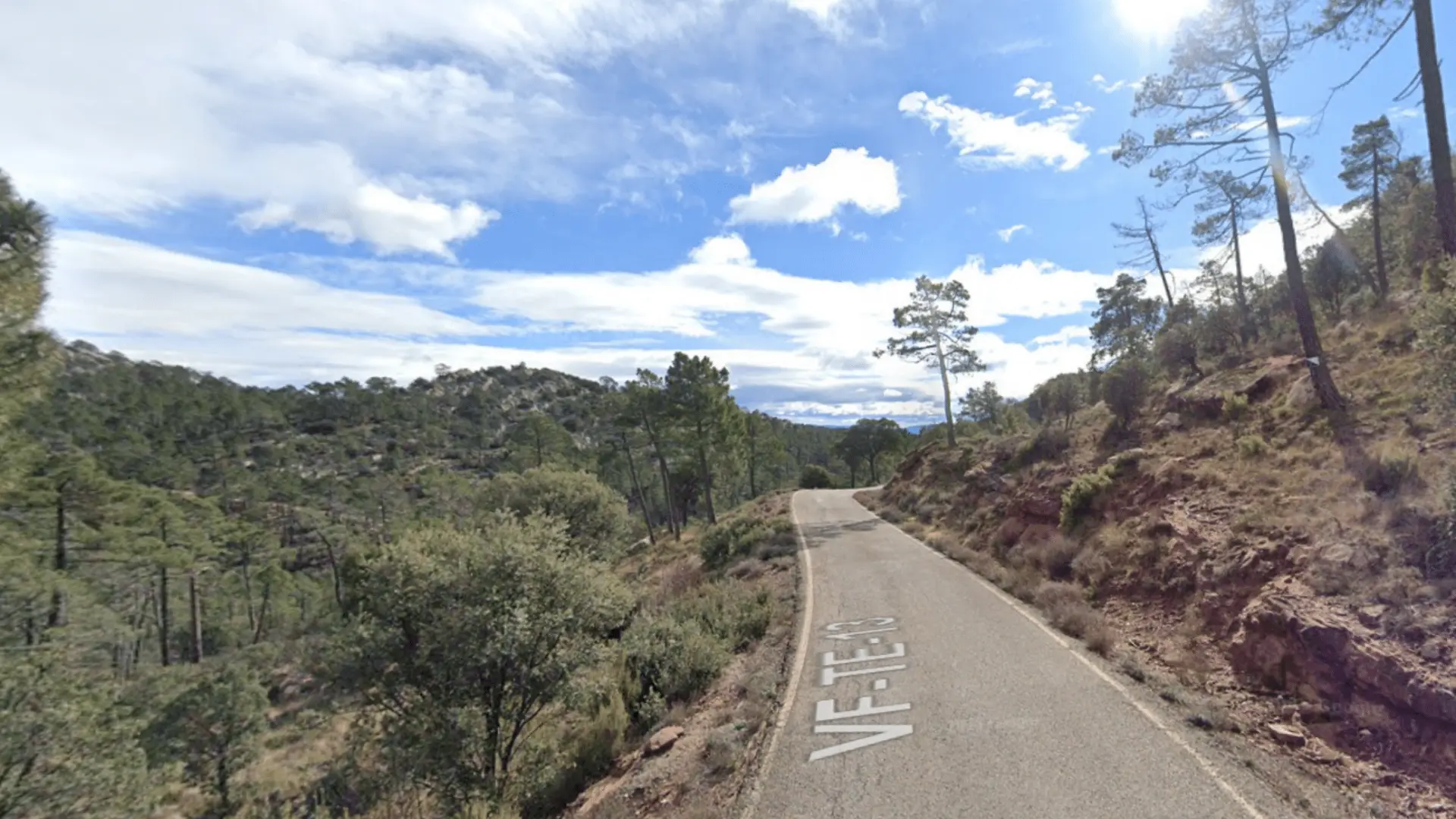 Corte en la carretera TE-36 entre Rubiales y Tormón por obras