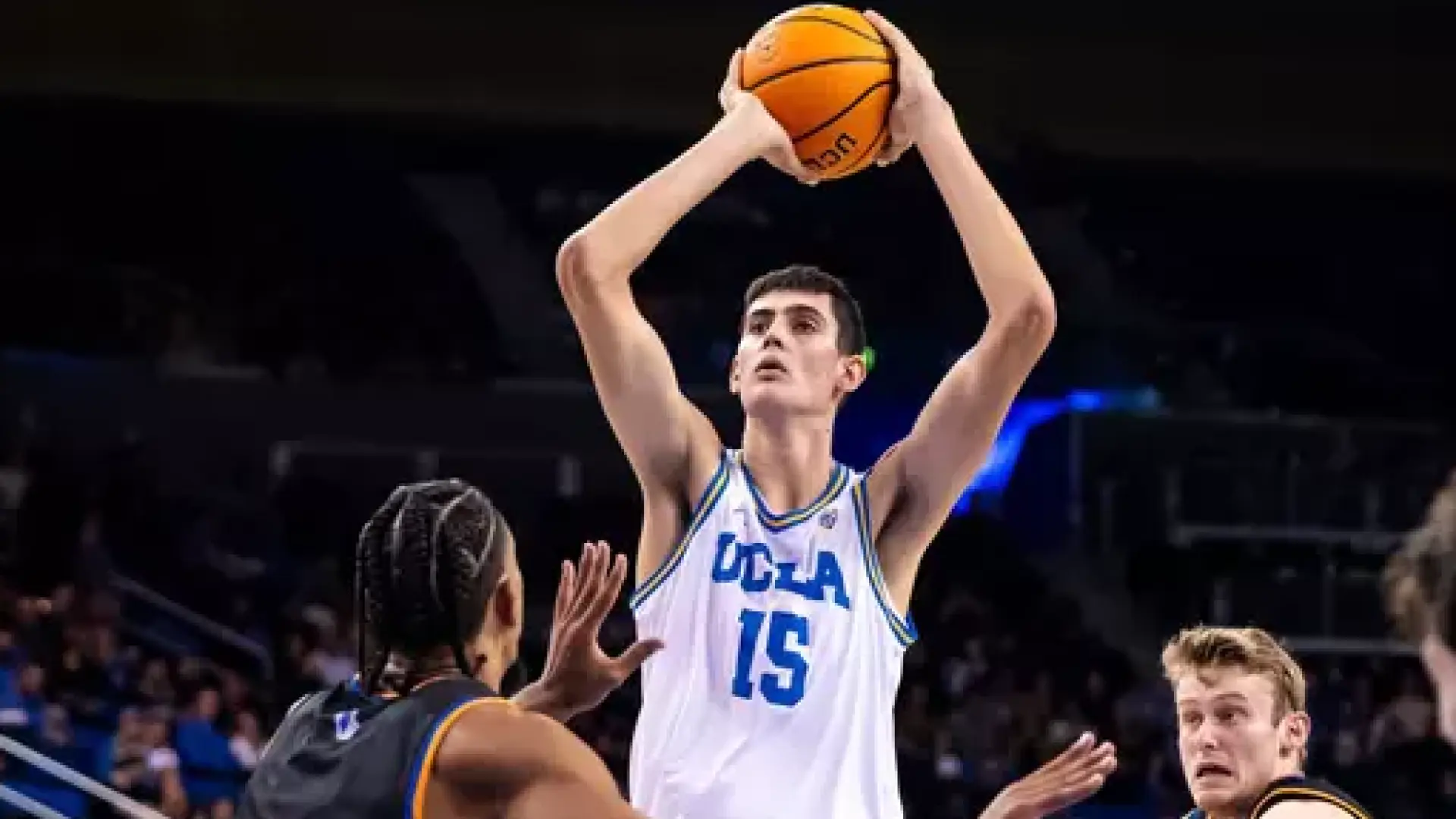 Aday Mara abandona UCLA: estas son sus opciones de futuro