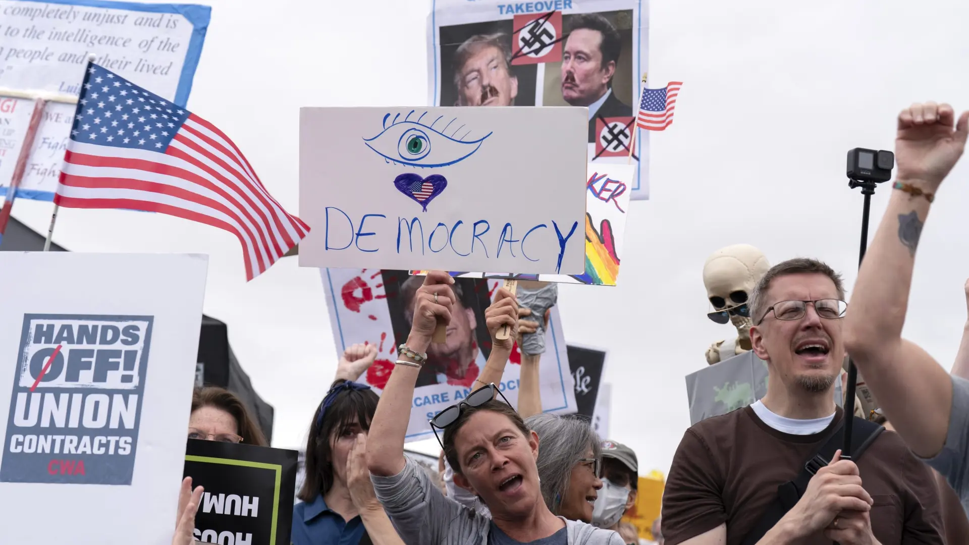 Protestas en más de mil ciudades de Estados Unidos contra los recortes ...