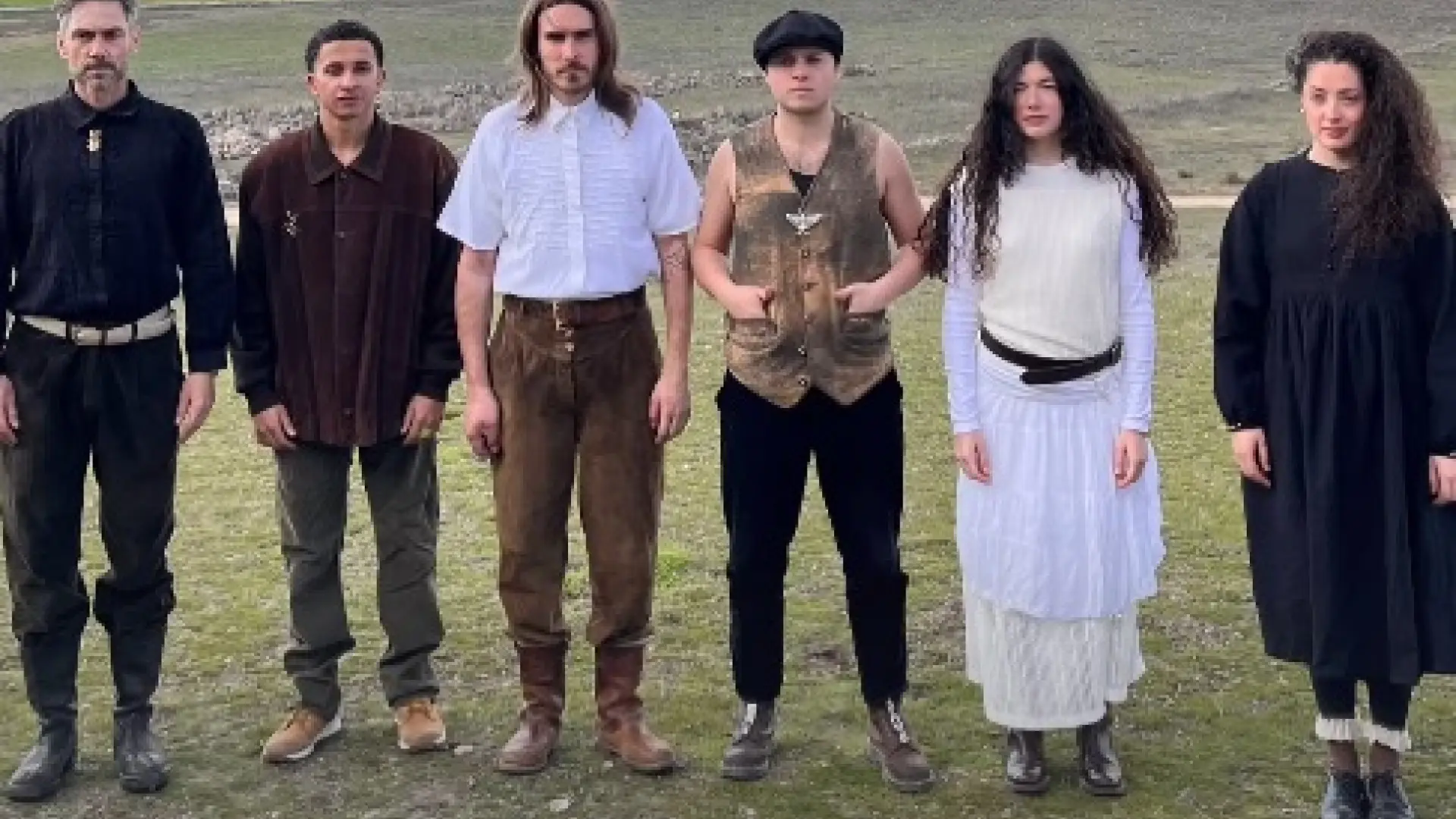 La zaragozana Begut triunfa en el SanSan Festival como guitarrista de ...