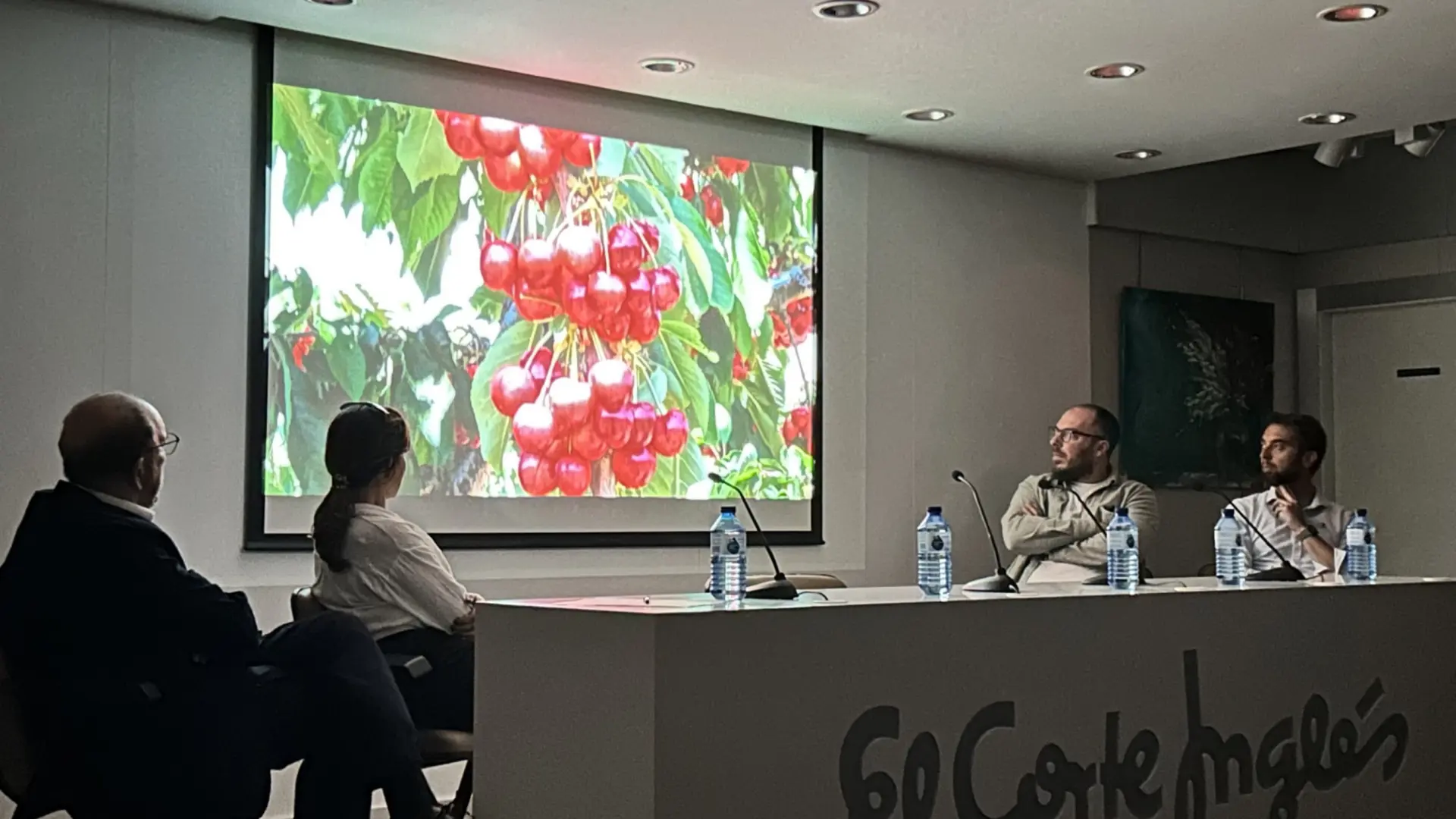 La ilusión por la cereza florece en Bolea y en su feria