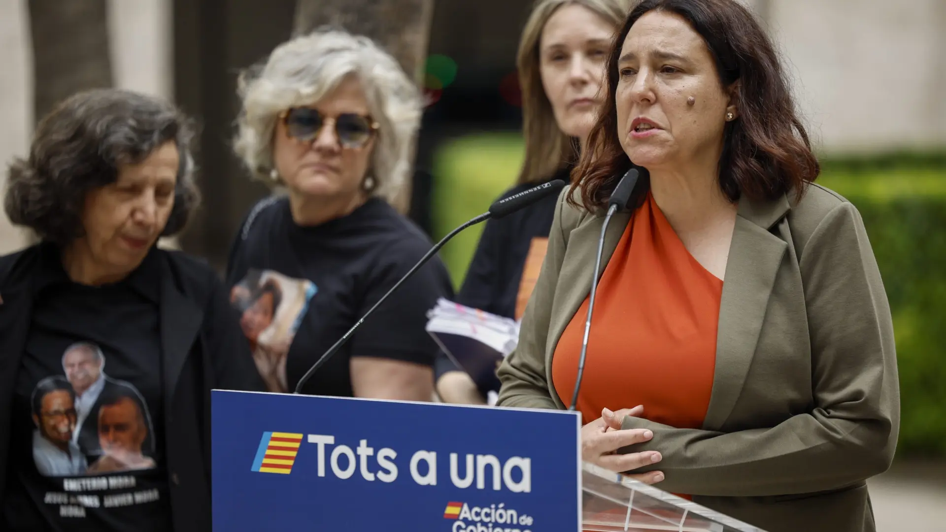 Fotos | Pedro Sánchez se reúne en Valencia con las asociaciones de ...