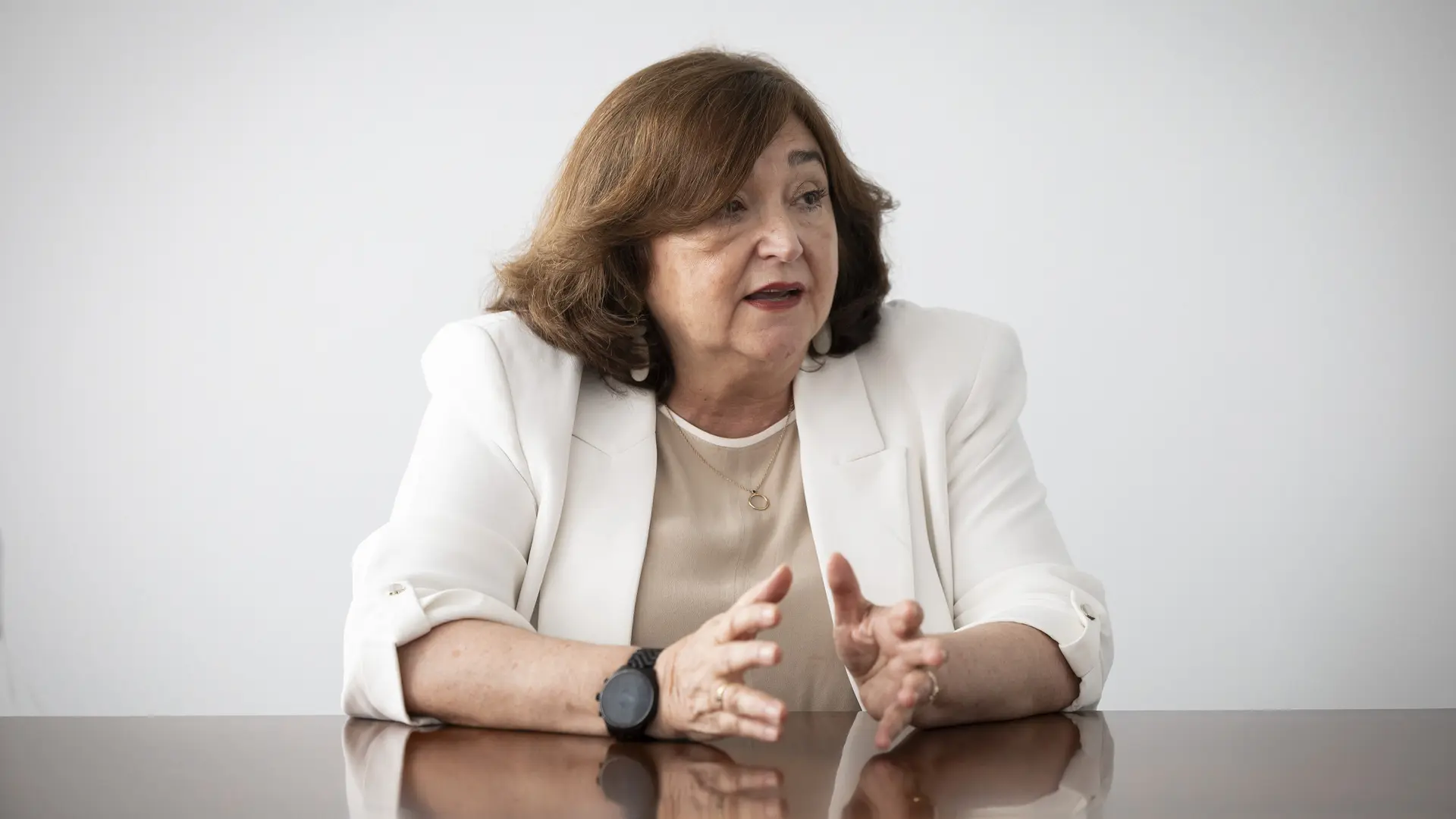 Marina Serrano, la aragonesa al frente de las eléctricas en un momento ...