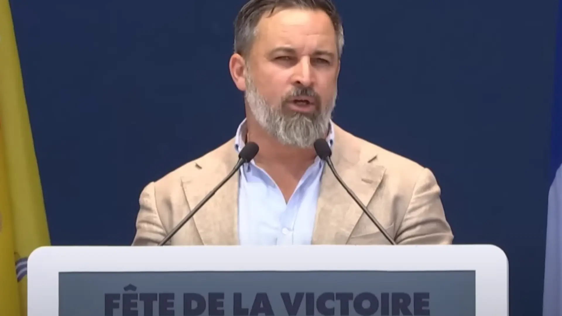 Santiago Abascal se hace viral hablando en francés y las redes se ...