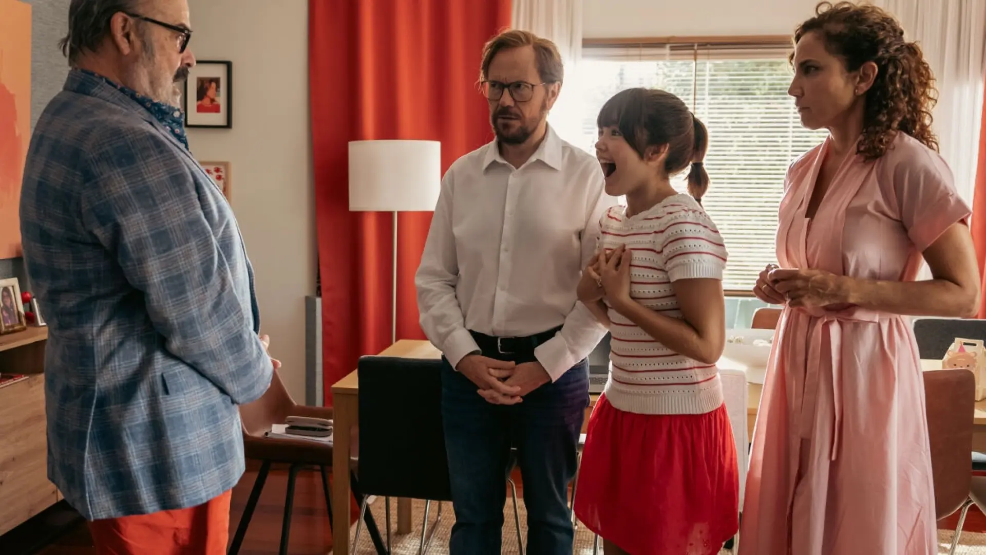 Crítica de 'Padre no hay más que uno 5. Nido repleto': Santiago Segura fiel a su familia