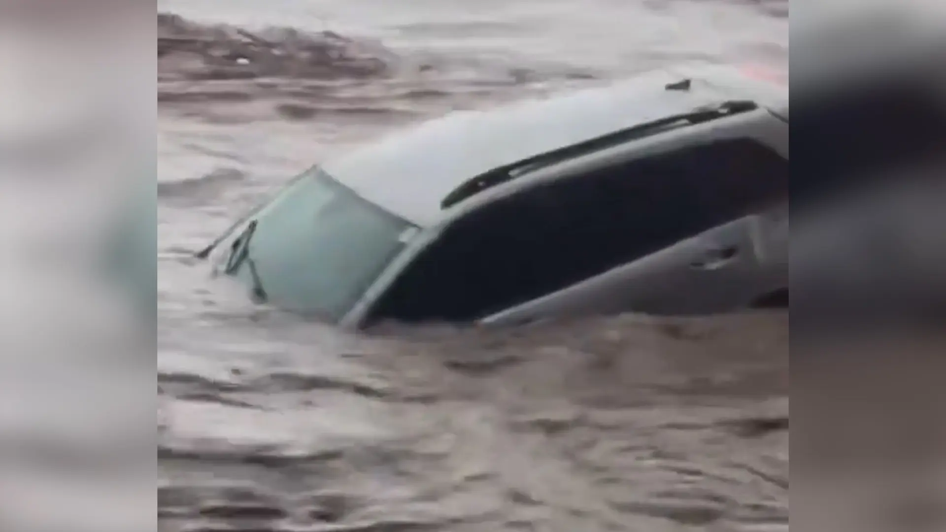 Ascienden a 24 los muertos en Texas por una súbita inundación tras la ...