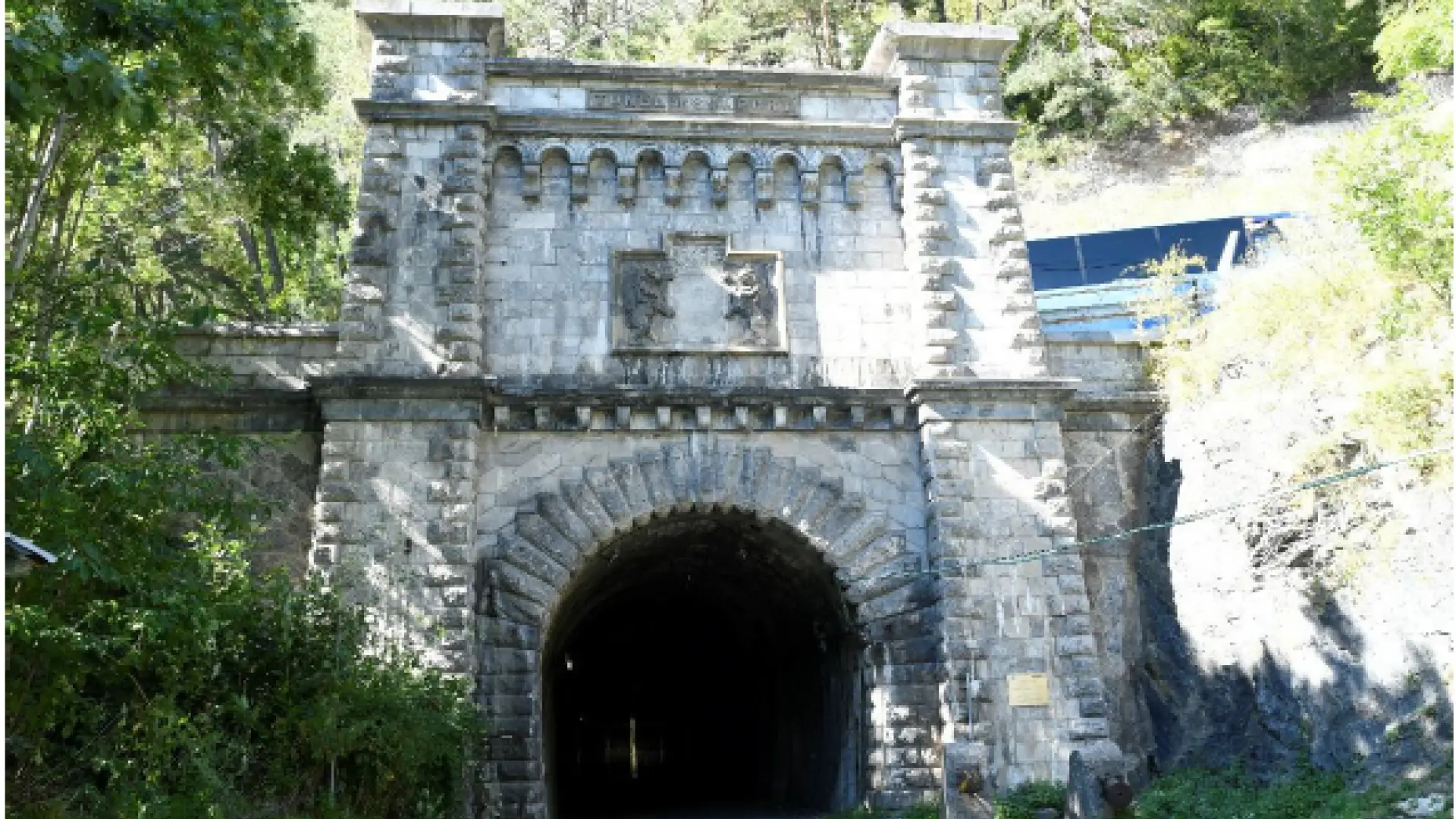 Adjudicado por 2,2 millones el proyecto para reabrir el túnel ferroviario de Somport y la ...