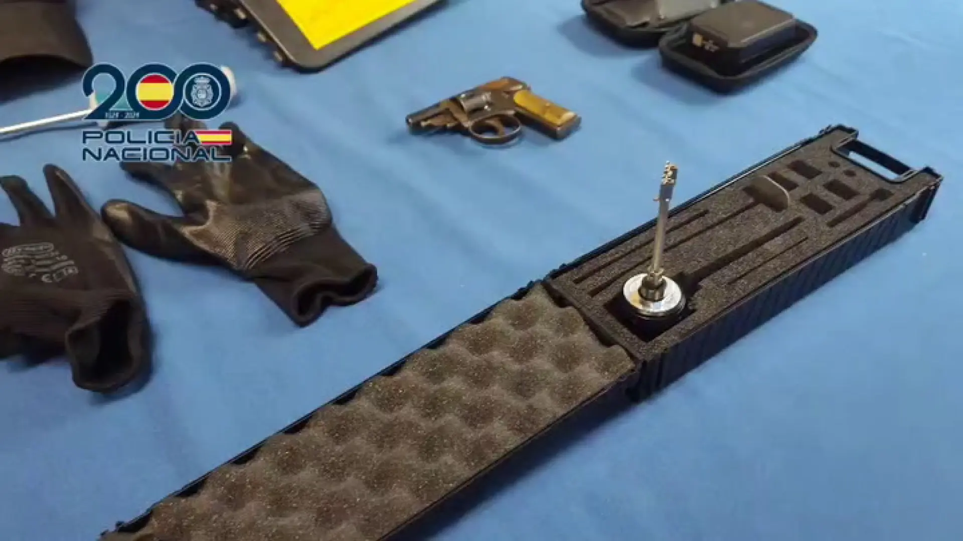 Vídeo | Cae la banda que robó 225.000 euros de una céntrica tienda de ...