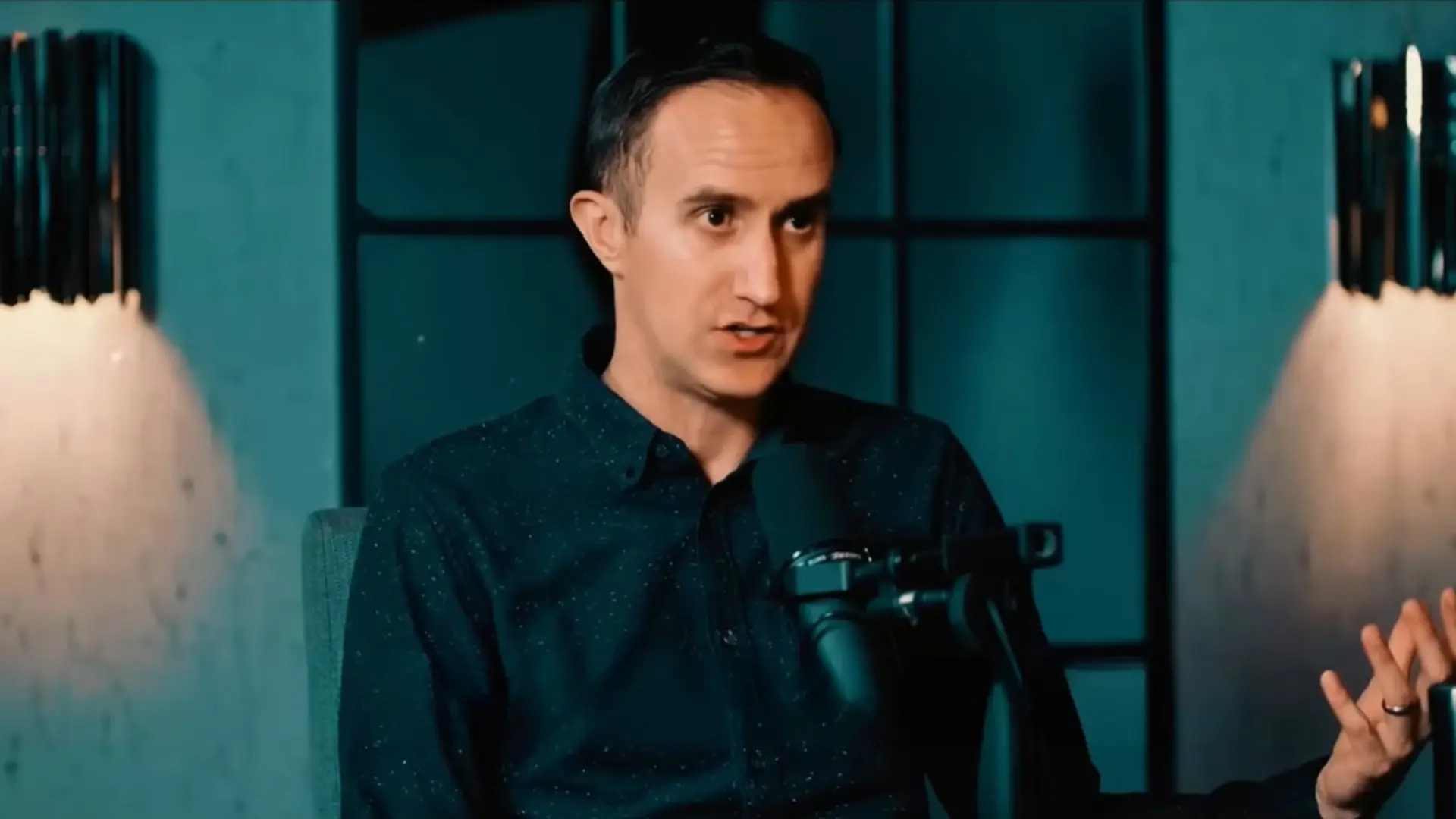 Morgan Housel, experto en finanzas: "El dinero y una casa grande puede ...