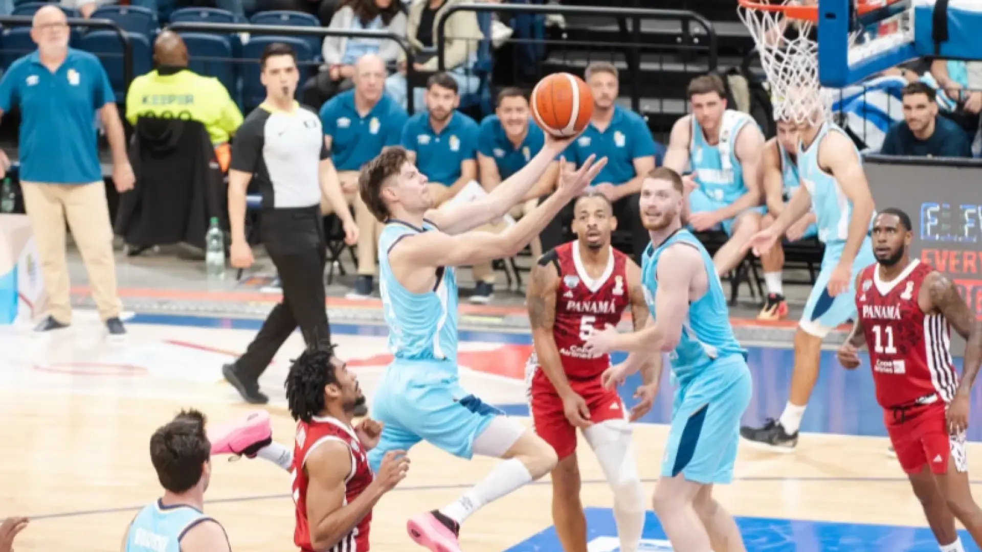 Joaquín Rodríguez (Casademont Zaragoza) destroza a Panamá con una ...