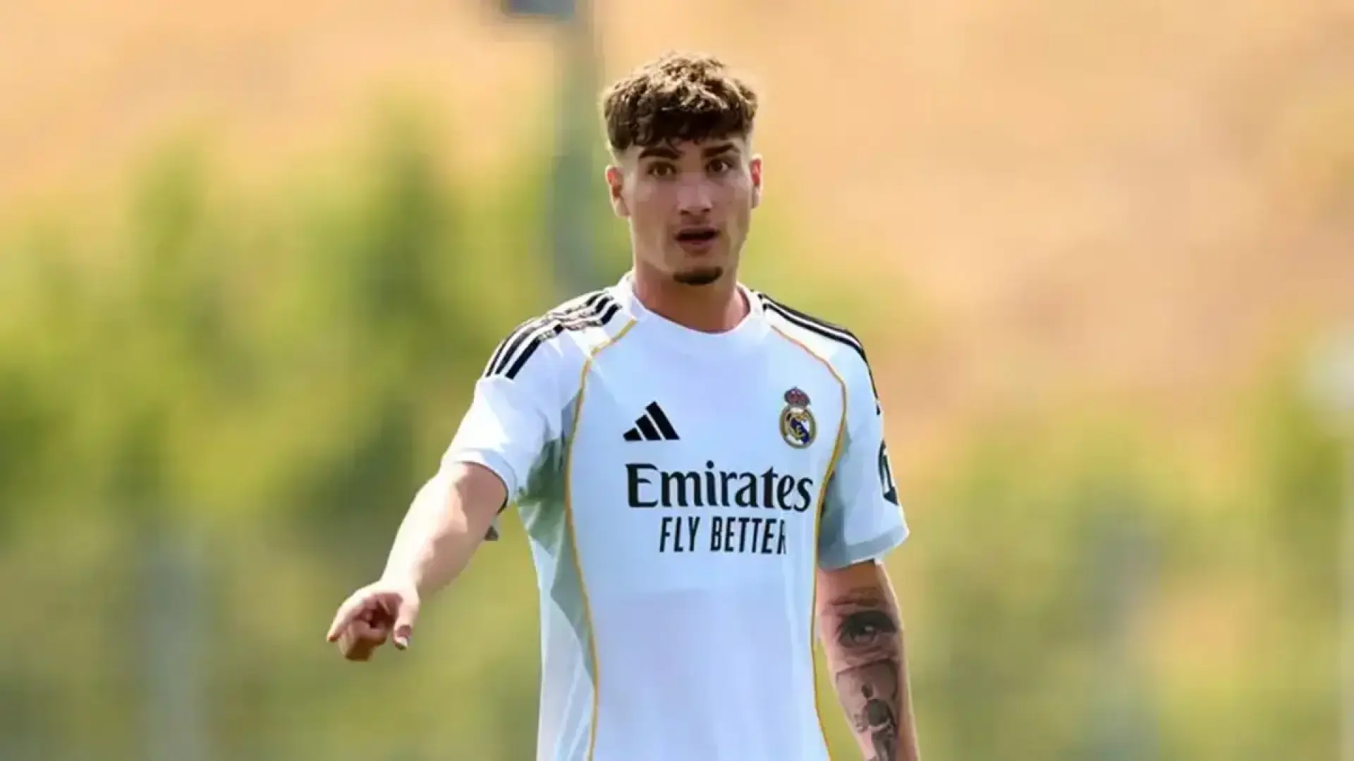 Álvaro Arbeloa llama al zaragozano Jorge Cestero en su primera ...