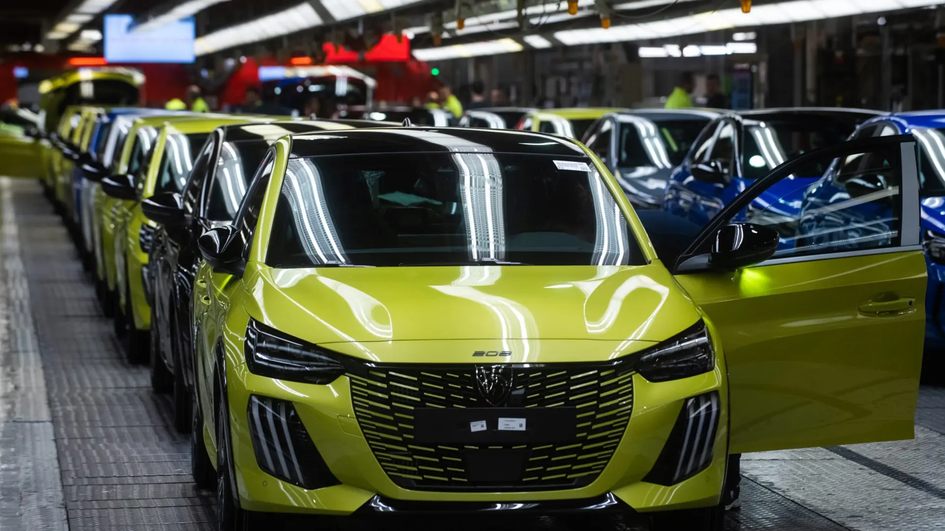 Stellantis Zaragoza suspende su producción por falta de componentes ...