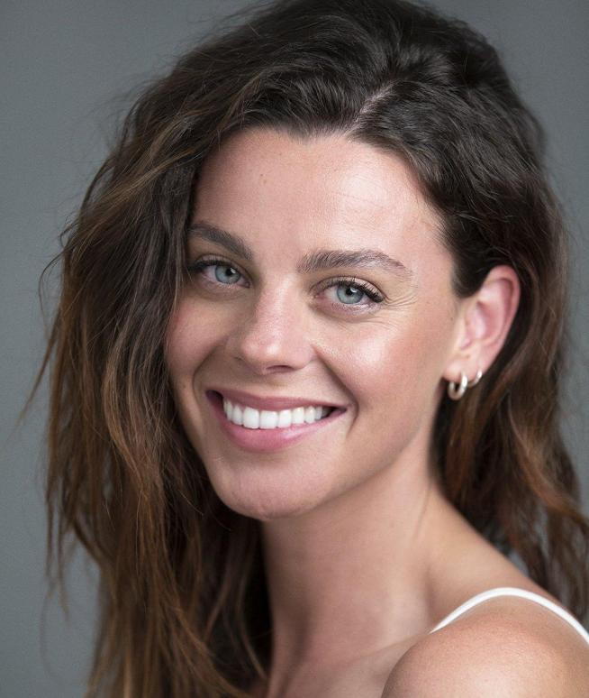 Encuentro ‘Mujeres’ de HENNEO con Cayetana Guillén Cuervo, Carlota ...