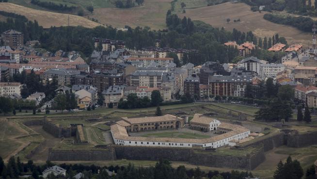 El Palacio de Congresos de Jaca acoge el XXIX Curso Internacional de ...