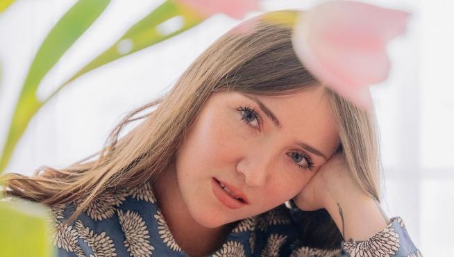 "La obra de Goya es muy oscura y la mía, luminosa. He sacado el lado ...