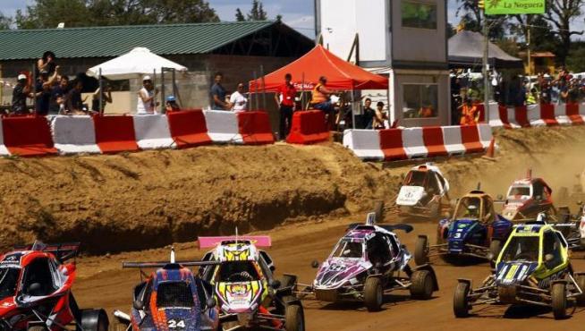 Gran arranque del Nacional de Autocross en Esplús