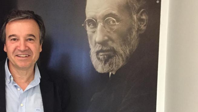 José Ramón Alonso: "Cajal está entre los grandes de la ciencia mundial"