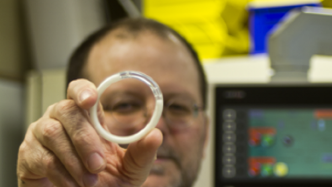 Un anillo intravaginal que protege contra el VIH y el embarazo no deseado