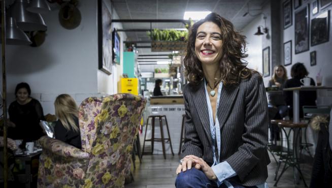 María Angulo: "La crónica cuenta con la fuerza de lo testimonial y del ...