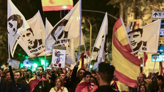 Banderas con la cara de Miguel Ángel Blanco, en la protesta contra el ...