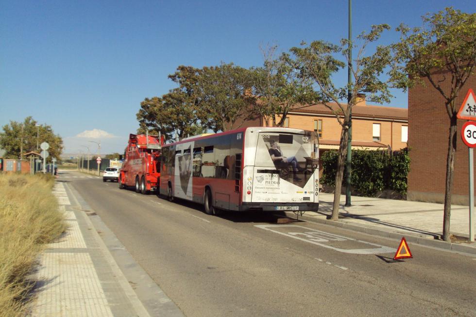 Fotos: Autobús de la línea 25 que ha sufrido el conato de incendio ...
